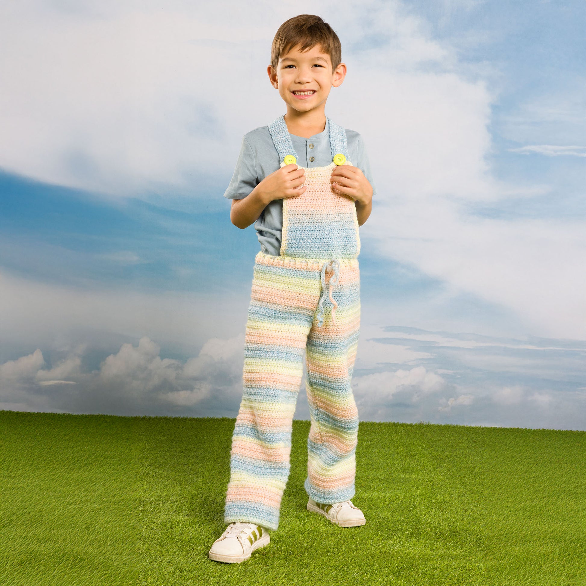 Free Easy Bernat Crochet Kid's Overalls Pattern | Yarnspirations