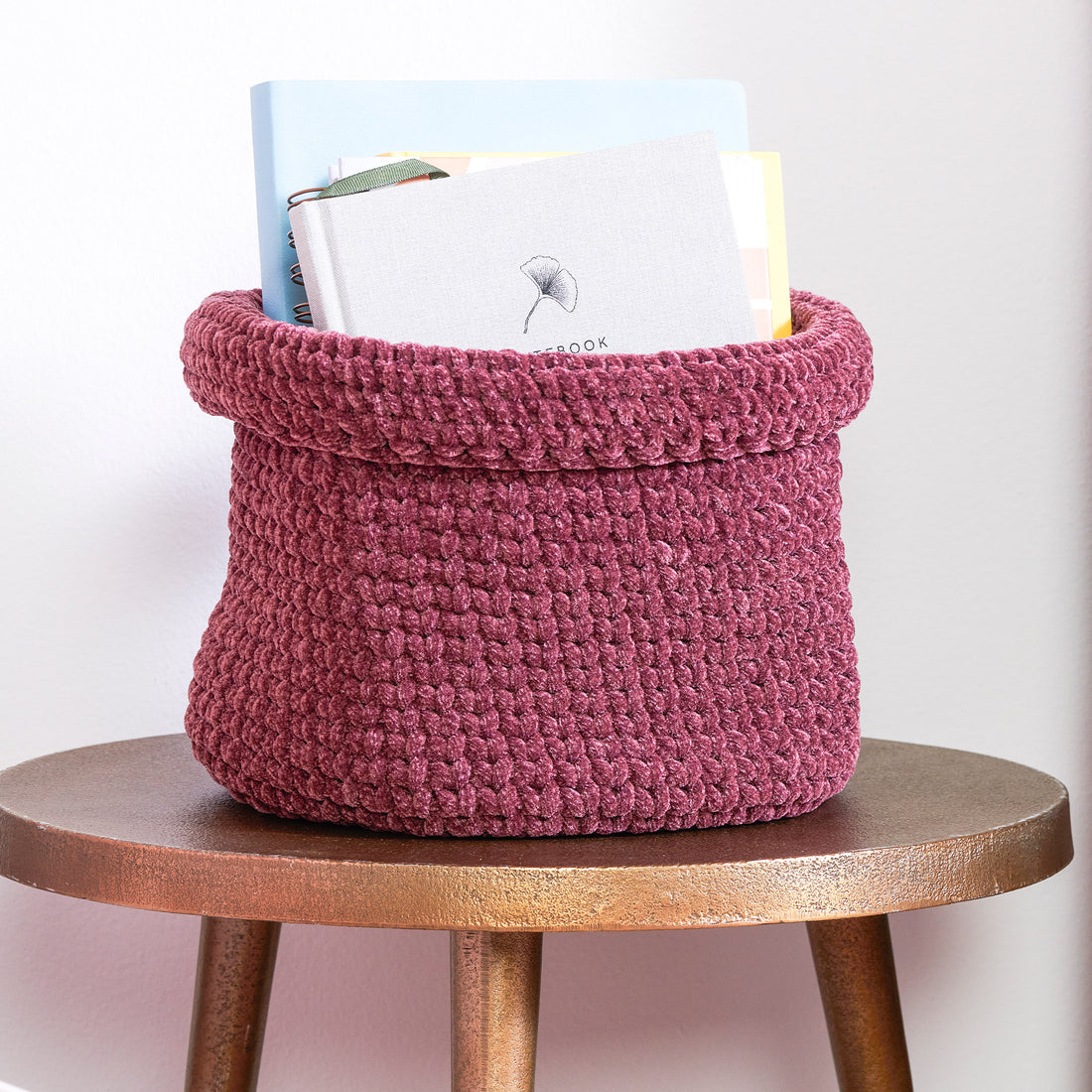 Free Easy Bernat Easy Breezy Basket Crochet Pattern | Yarnspirations