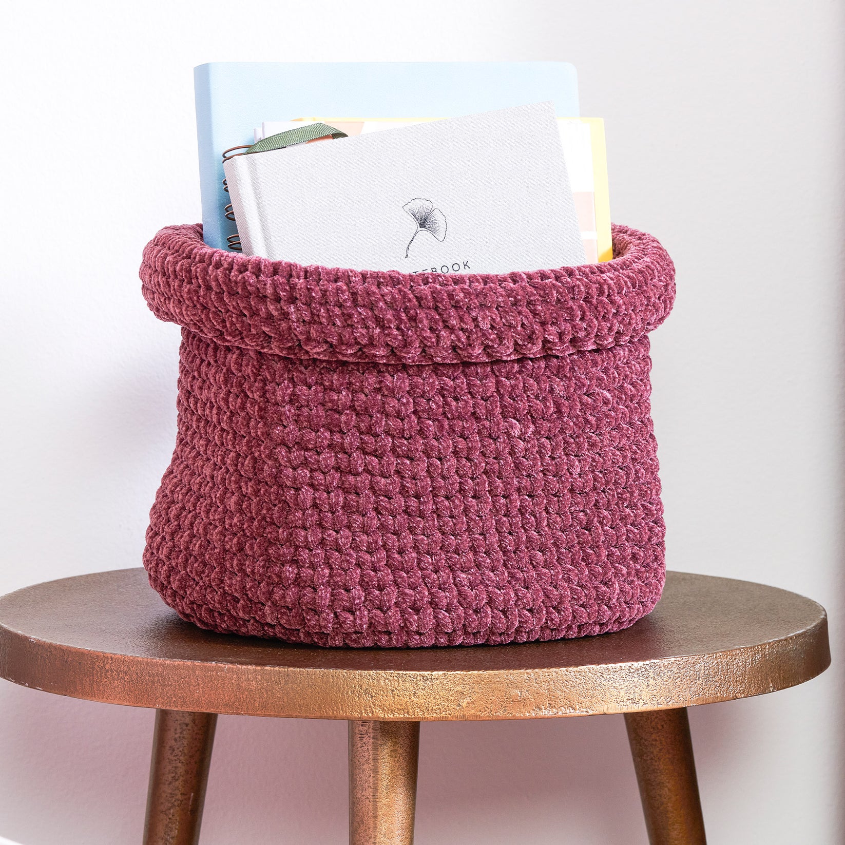 Free Easy Bernat Easy Breezy Basket Crochet Pattern | Yarnspirations