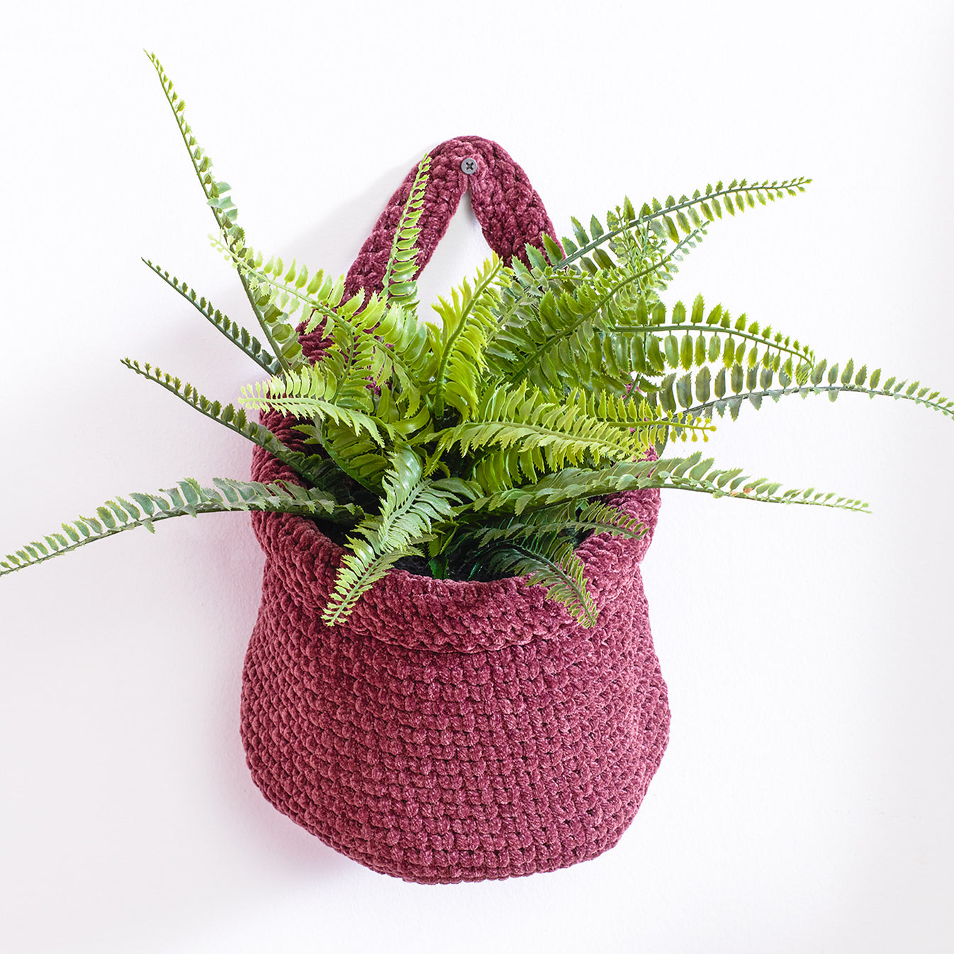 Free Easy Bernat Easy Breezy Basket Crochet Pattern | Yarnspirations