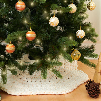 Free Beginner Bernat Finger Crochet Fallen Snow Tree Skirt Craft ...