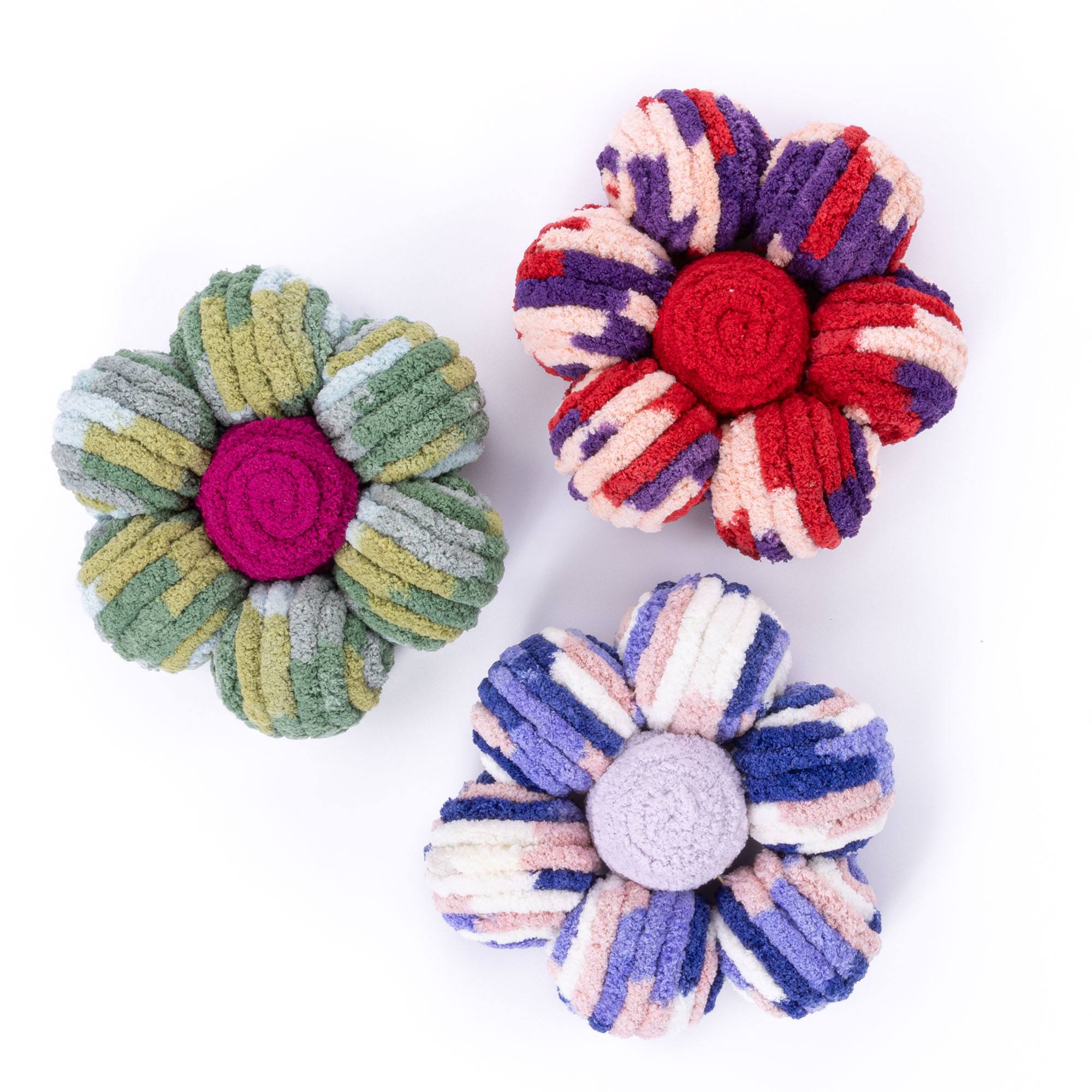 Free Beginner Bernat Yarn Wrapped Flowers Pattern | Yarnspirations