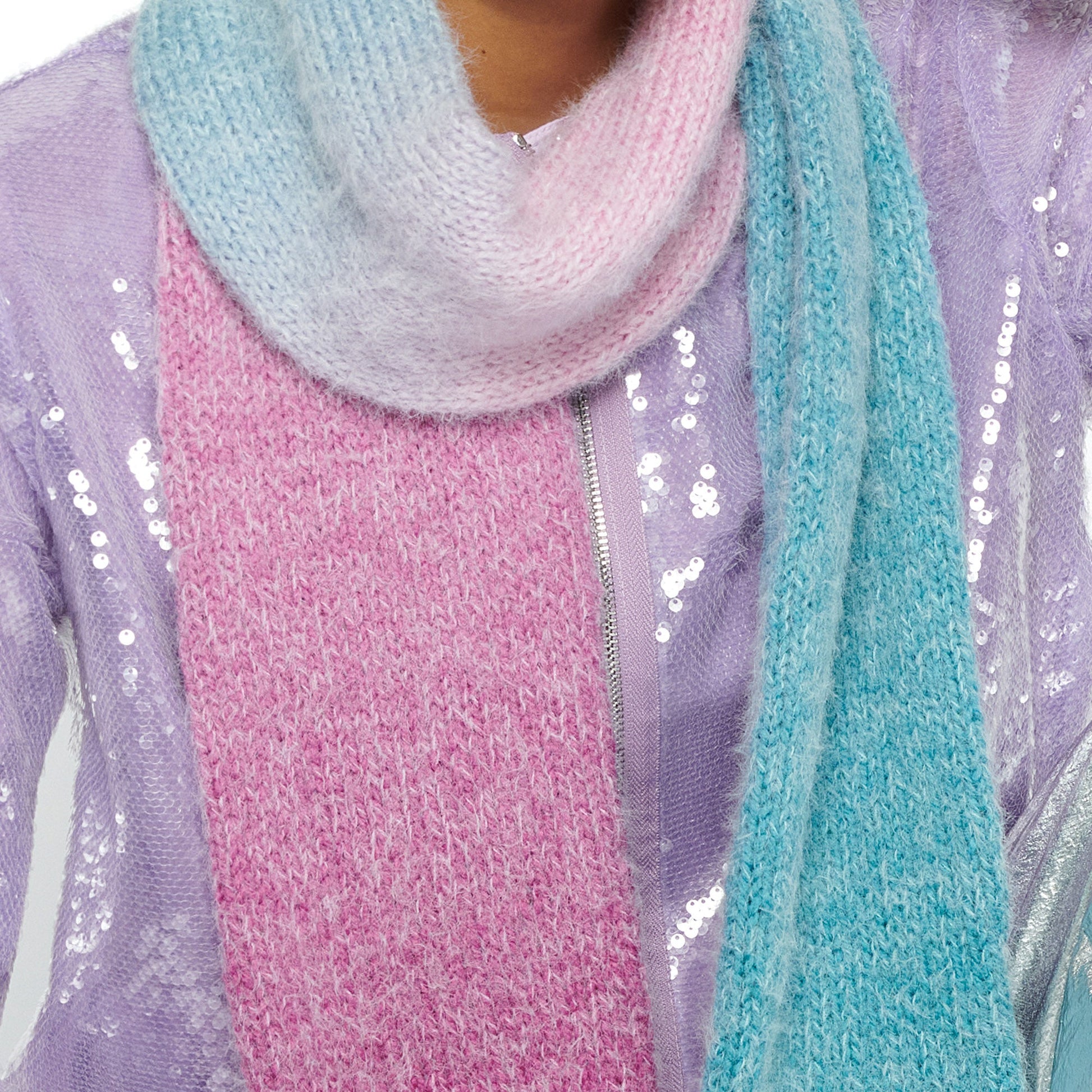 Free Beginner Caron Fade Out Scarf Knitting Pattern | Yarnspirations