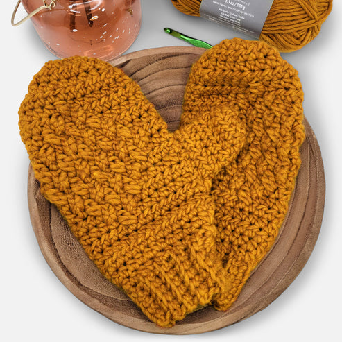 Free Easy Patons Rustic Diamond Mittens Crochet Pattern | Yarnspirations