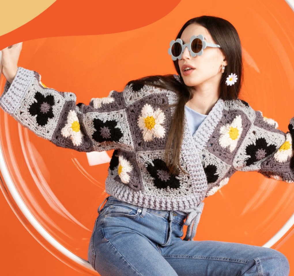 Red Heart Yarns & Free Patterns Boutique | Yarnspirations