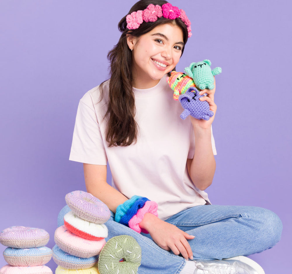 Red Heart Yarns & Free Patterns Boutique | Yarnspirations