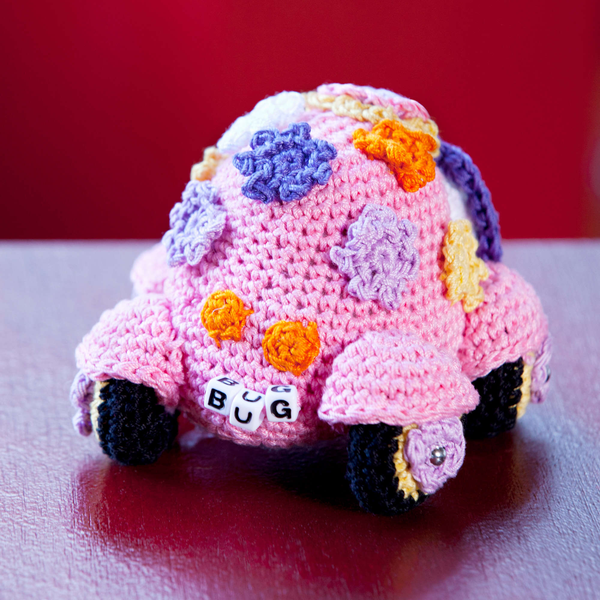 Free Aunt Lydia's Love Bug Amigurumi Crochet Pattern | Yarnspirations