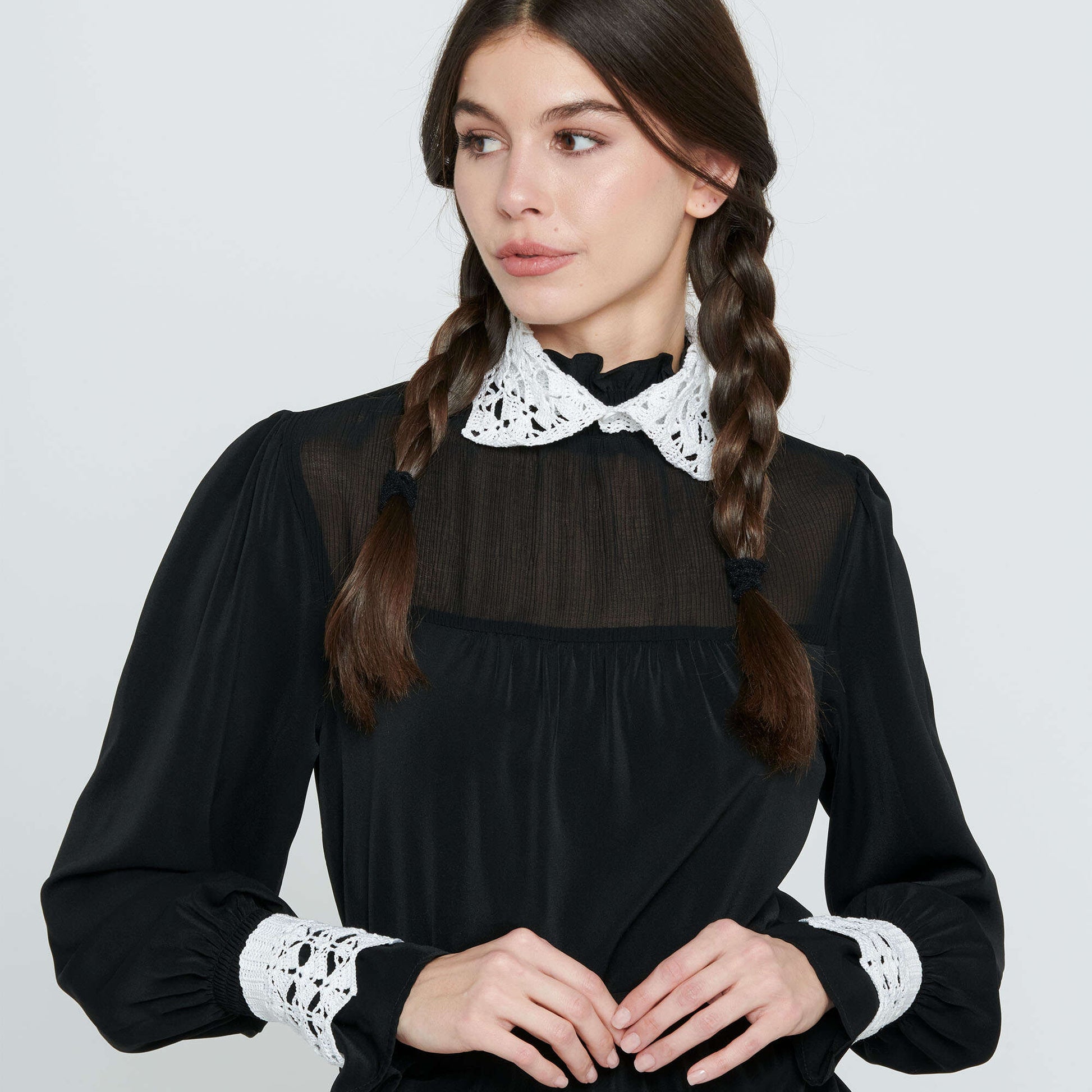Free Aunt Lydia's Crochet Full of Woe Lace Collar & Cuffs Pattern ...
