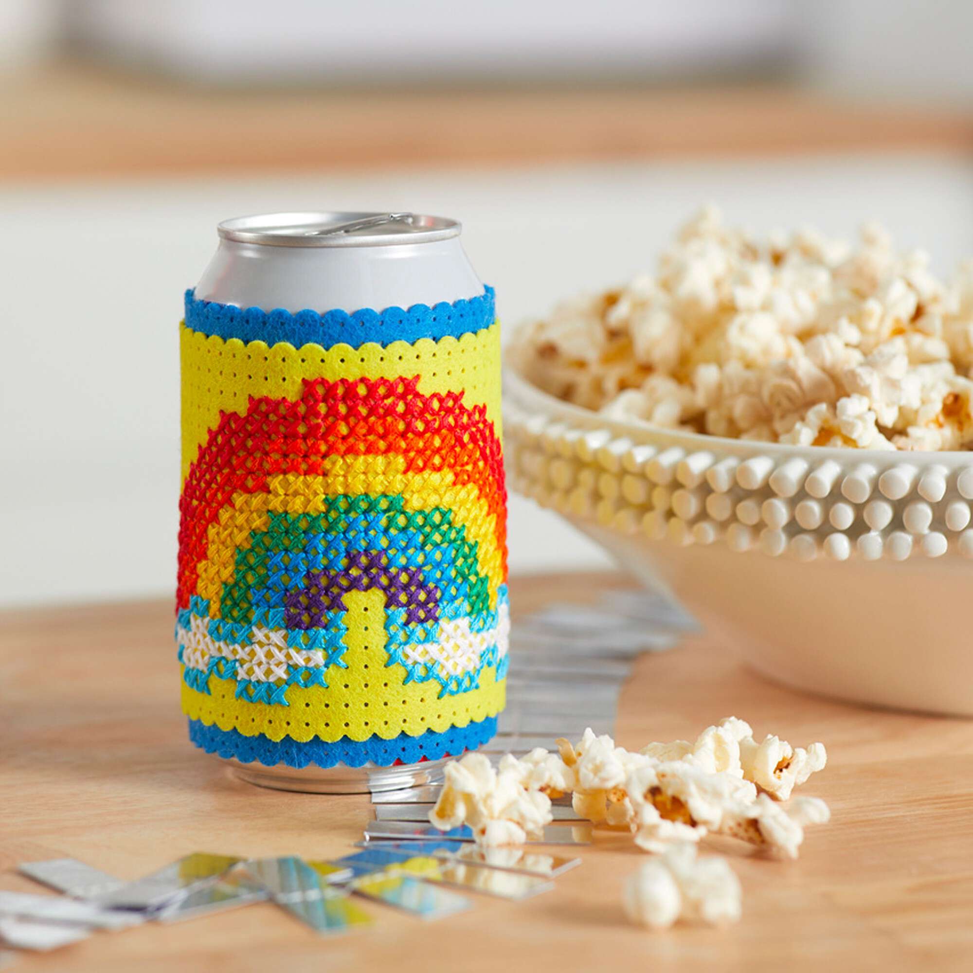 Free Beginner Anchor Rainbow Can Cozy Embroidery Pattern | Yarnspirations