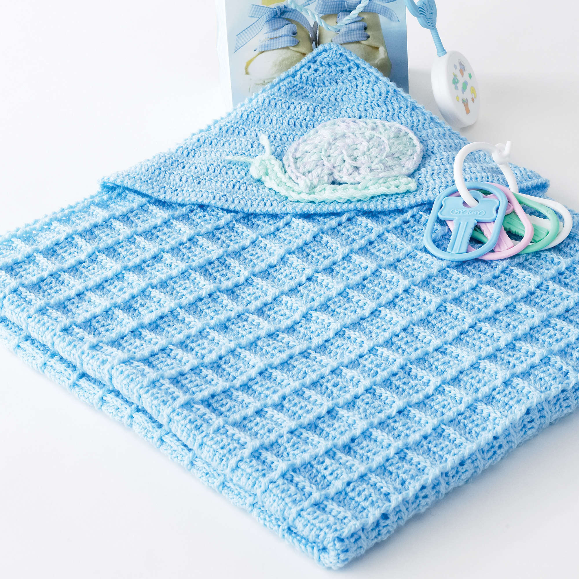 Free Bernat Snail Crochet Blanket Pattern | Yarnspirations