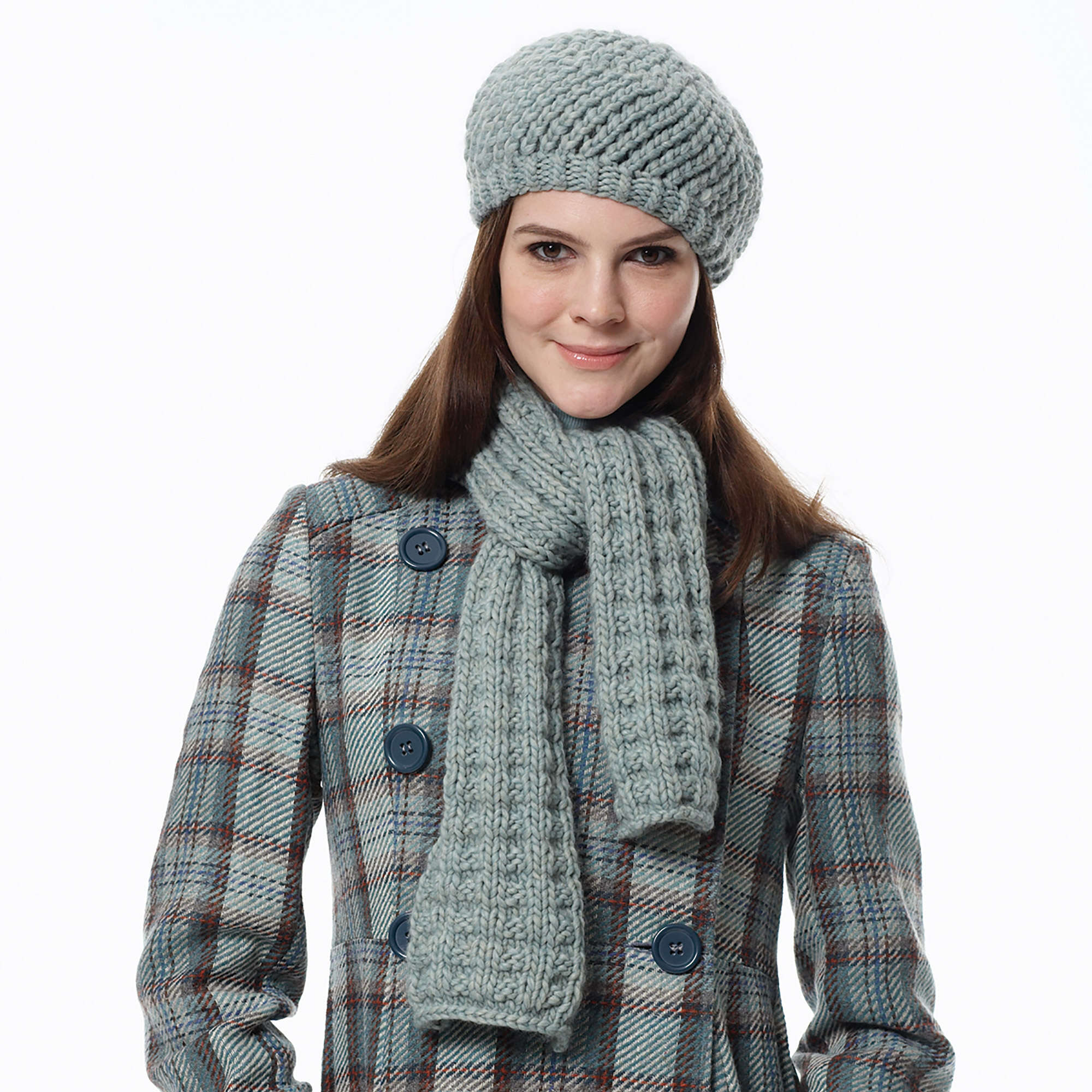 Free Easy Bernat Scarf & Hat Knitting Pattern | Yarnspirations