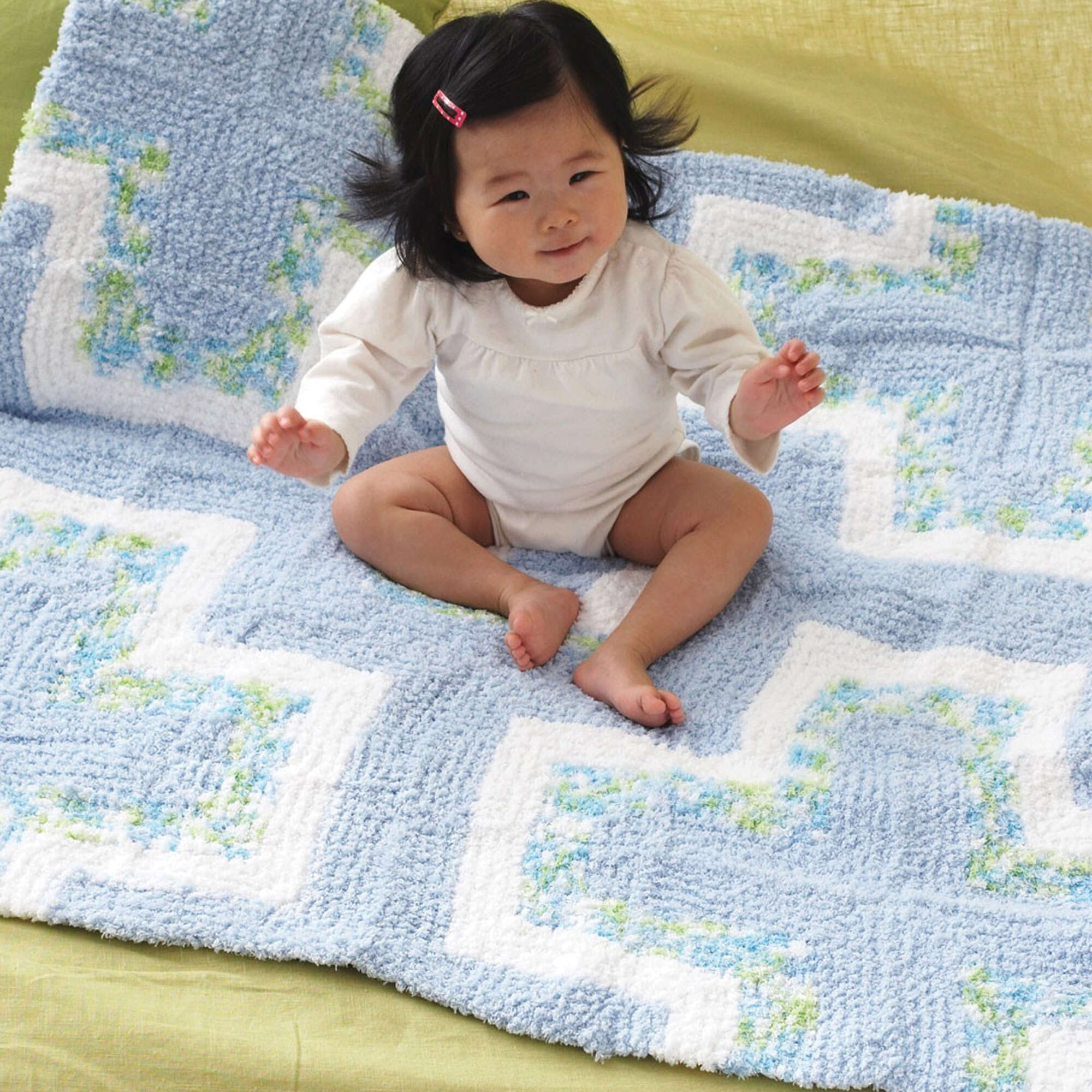 Free Bernat Mitered Knit Baby Blanket Pattern | Yarnspirations