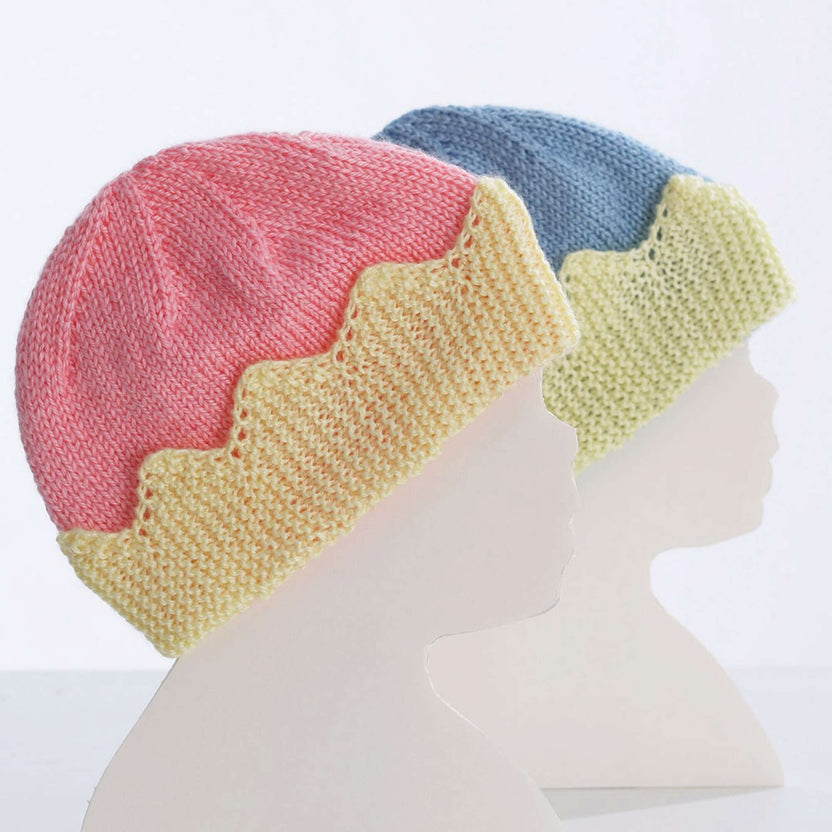 Free Easy Bernat King/Queen Baby Hats Knitting Pattern | Yarnspirations