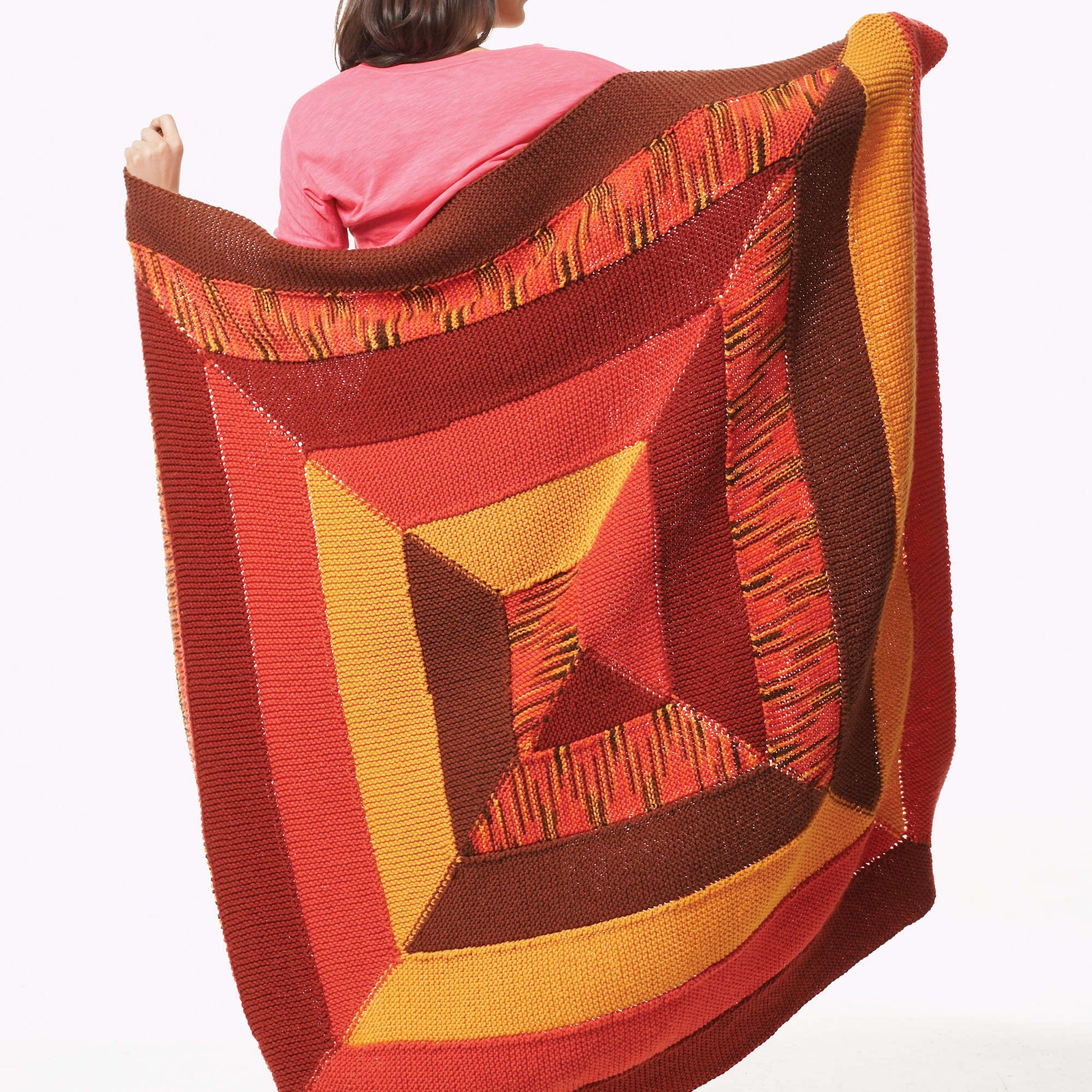 Free Bernat Pinwheel Knit Blanket Pattern | Yarnspirations