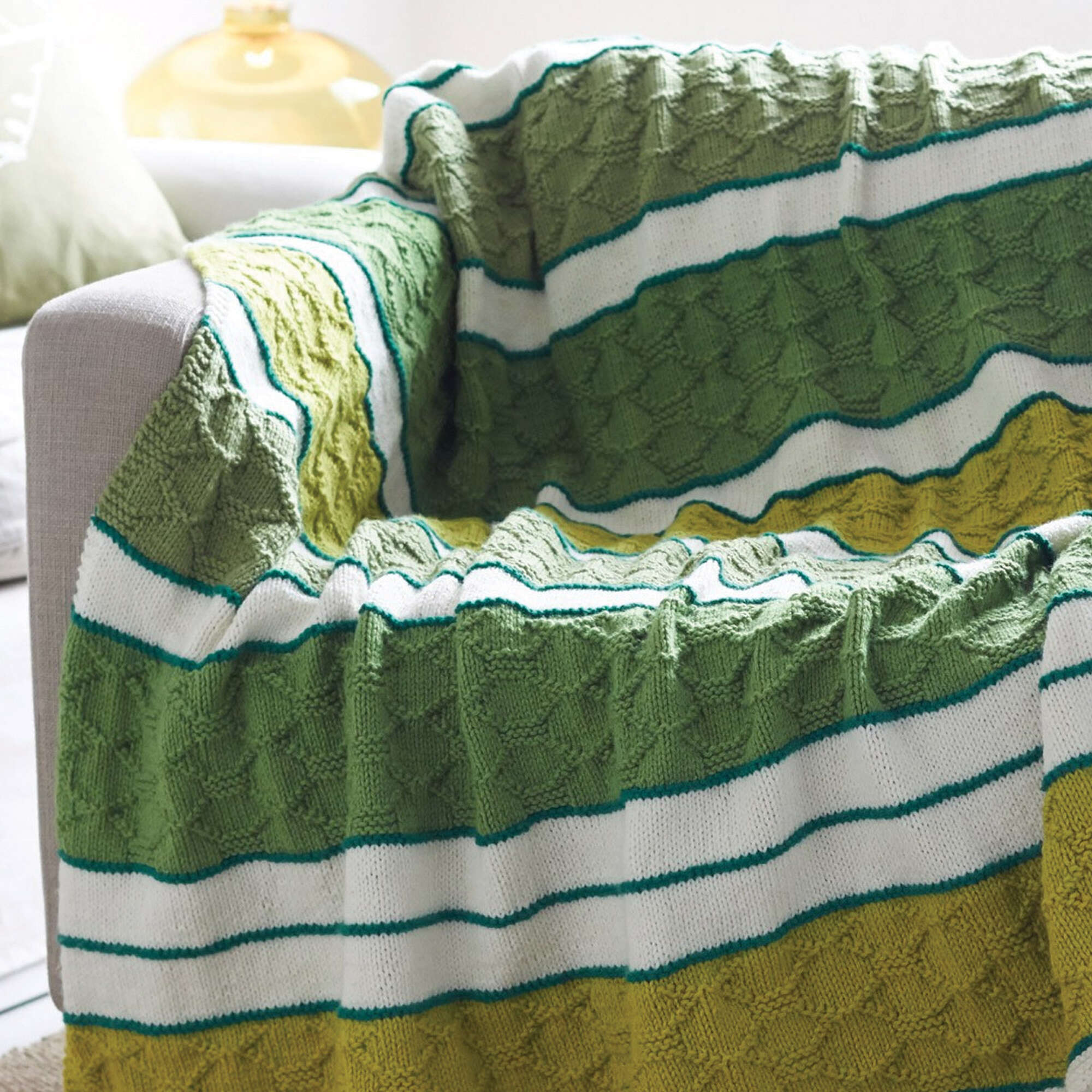 Free Bernat Block Quilt Striped Afghan Knitting Pattern | Yarnspirations