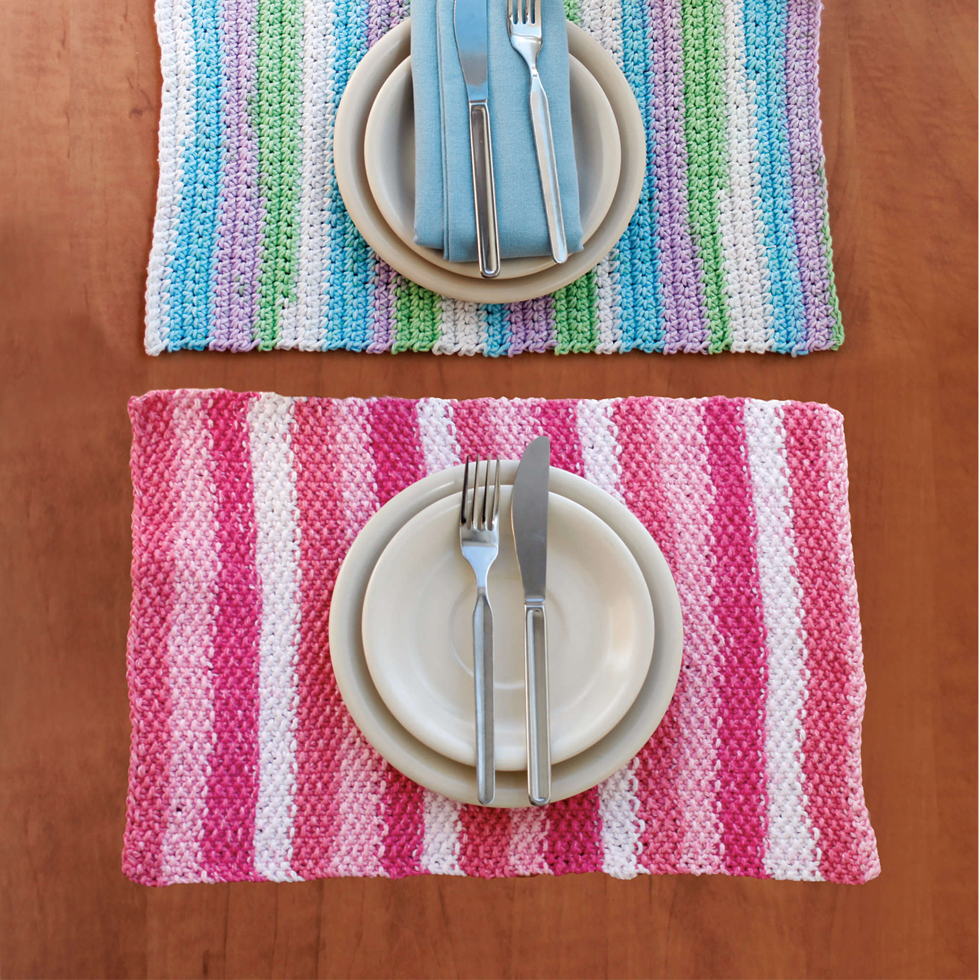 Free Easy Bernat Placemat Knitting Pattern | Yarnspirations