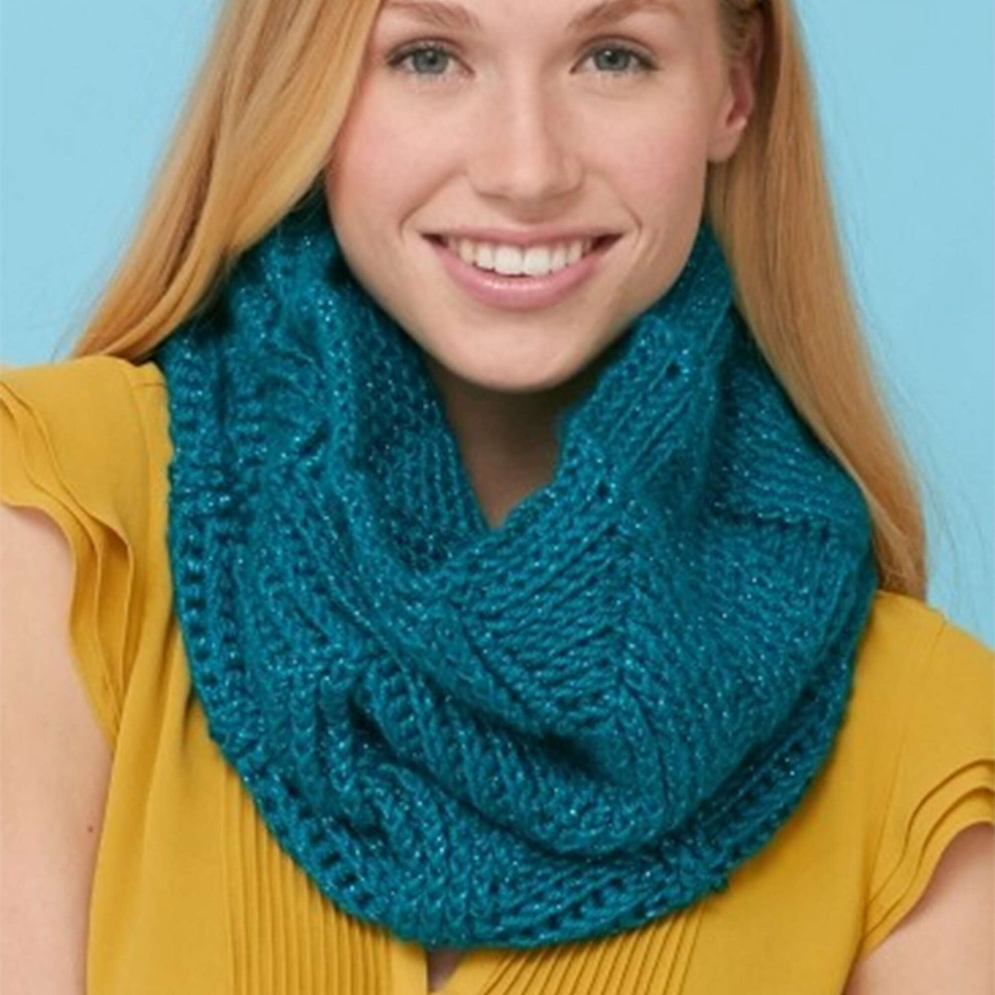 Free Caron Twist'n Shout Cowl Crochet Pattern | Yarnspirations