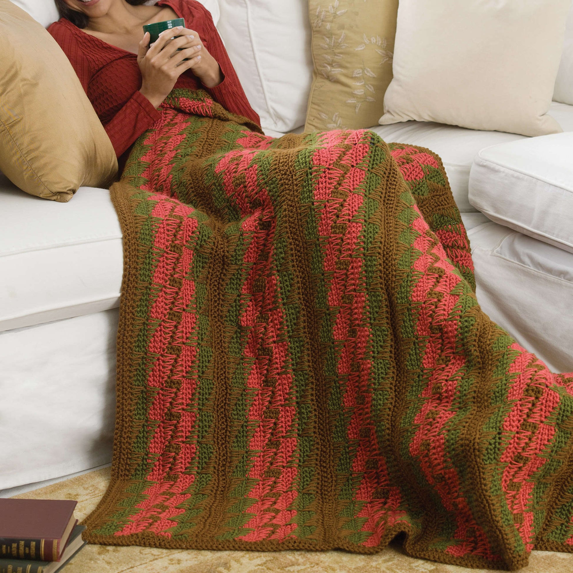 Free Easy Caron Bargello Throw Crochet Pattern | Yarnspirations