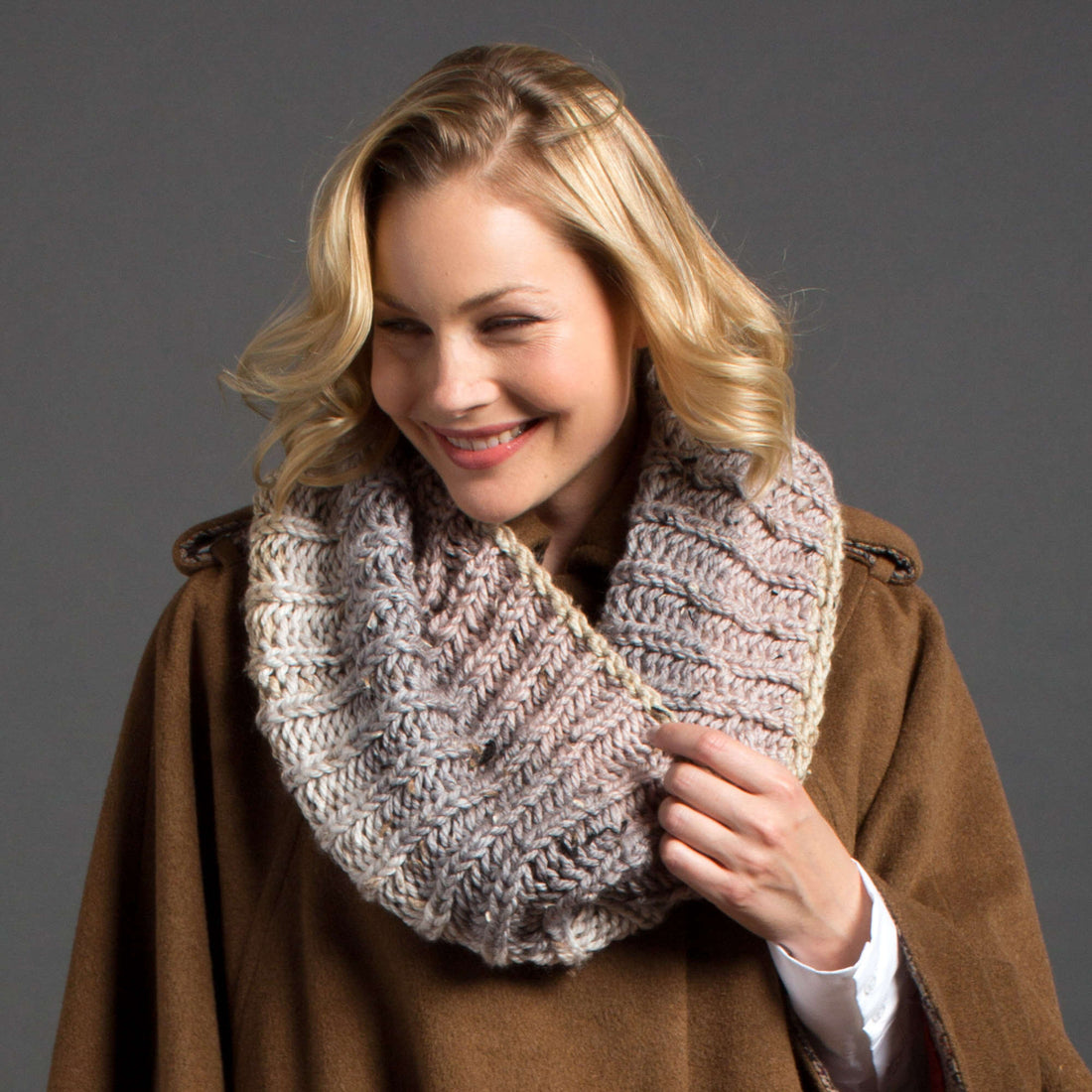 Free Easy Caron Big Rib Cowl Knitting Pattern | Yarnspirations