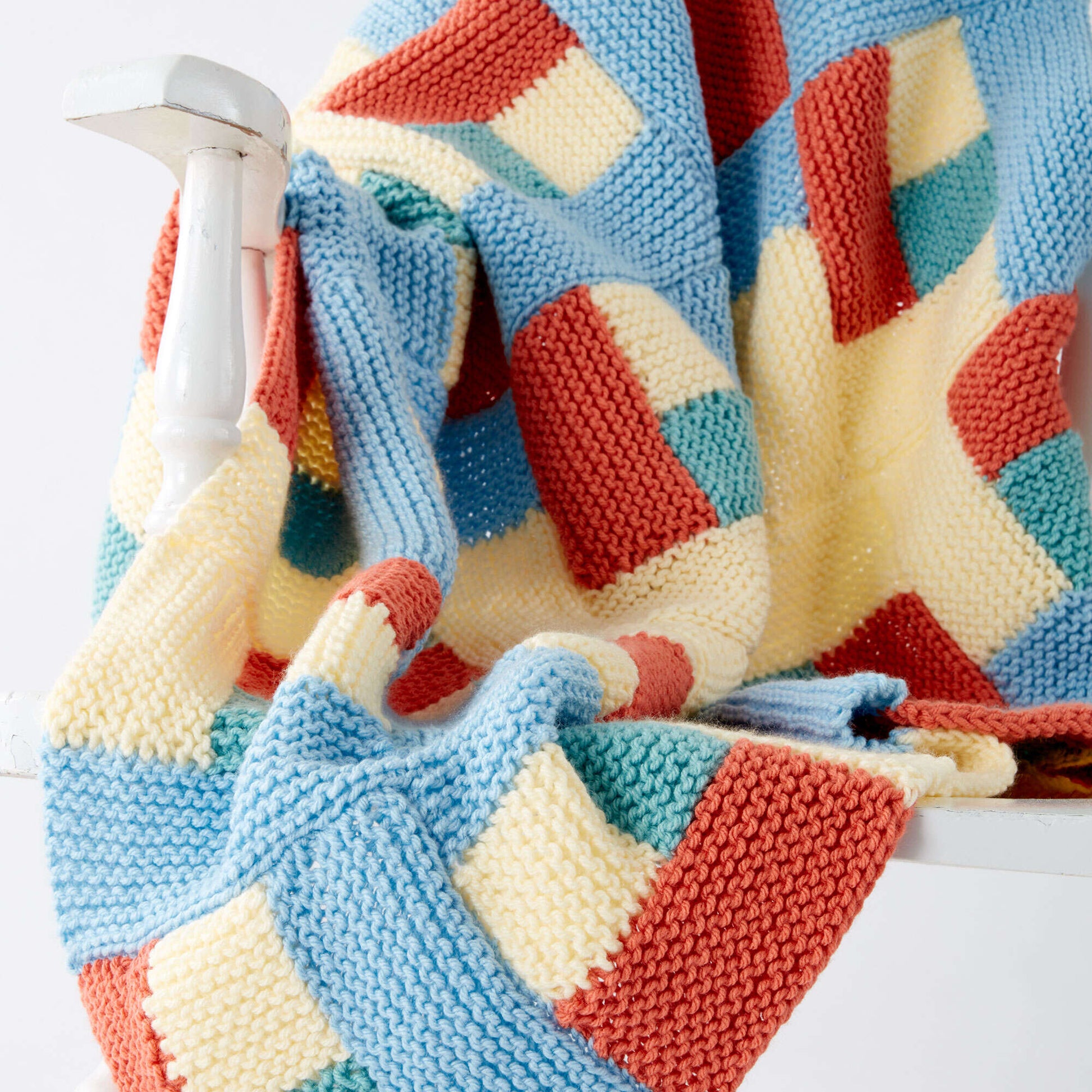 Caron Log Cabin Knit Baby Blanket | Yarnspirations