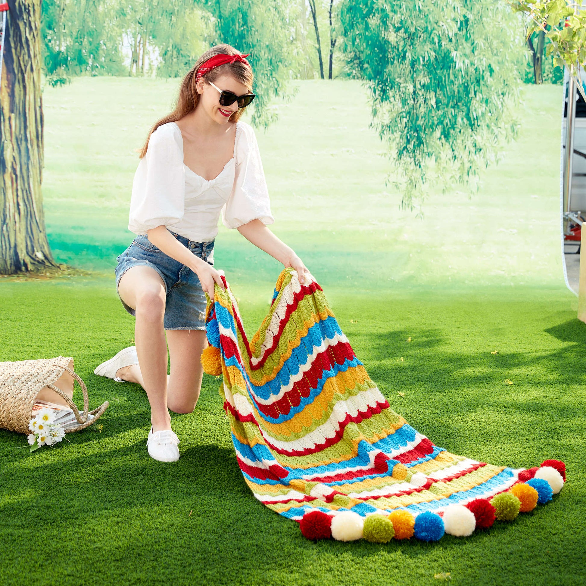 Free Caron Cheerful Ripple Blanket Knitting Pattern | Yarnspirations