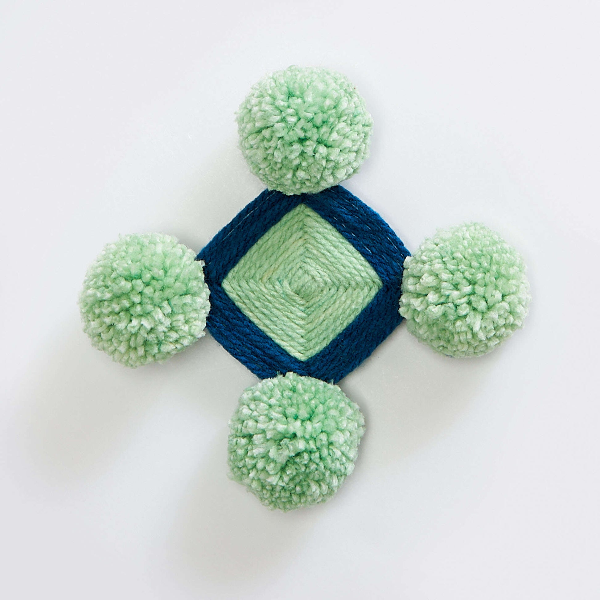 Free Beginner Caron Wrapped Diamond Wall Hangings Craft Pattern ...