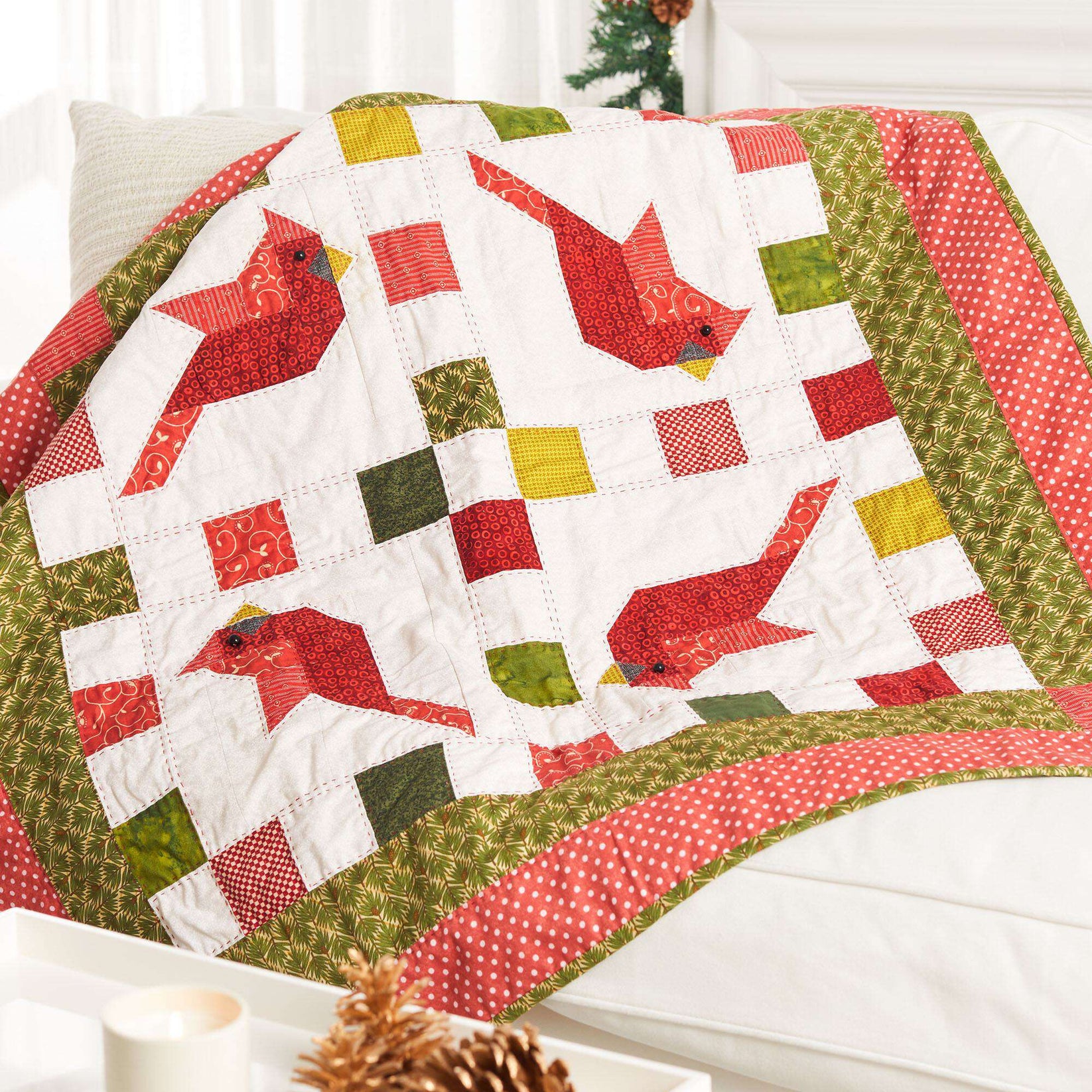 Coats & Clark Cardinal Quilt | Yarnspirations