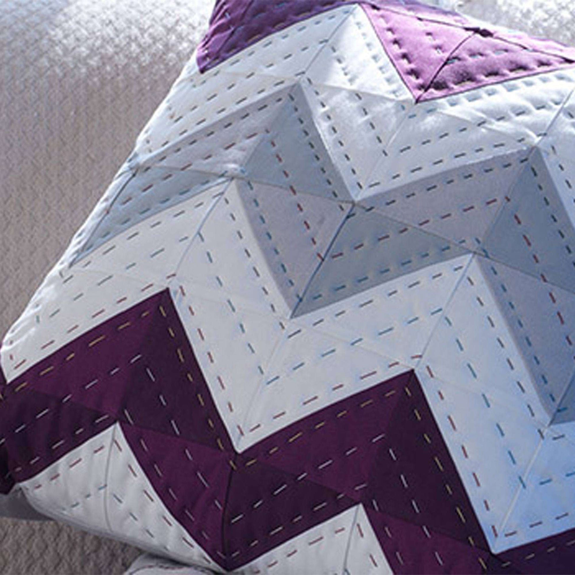Free Coats & Clark Chevron Pillow Quilting Pattern | Yarnspirations