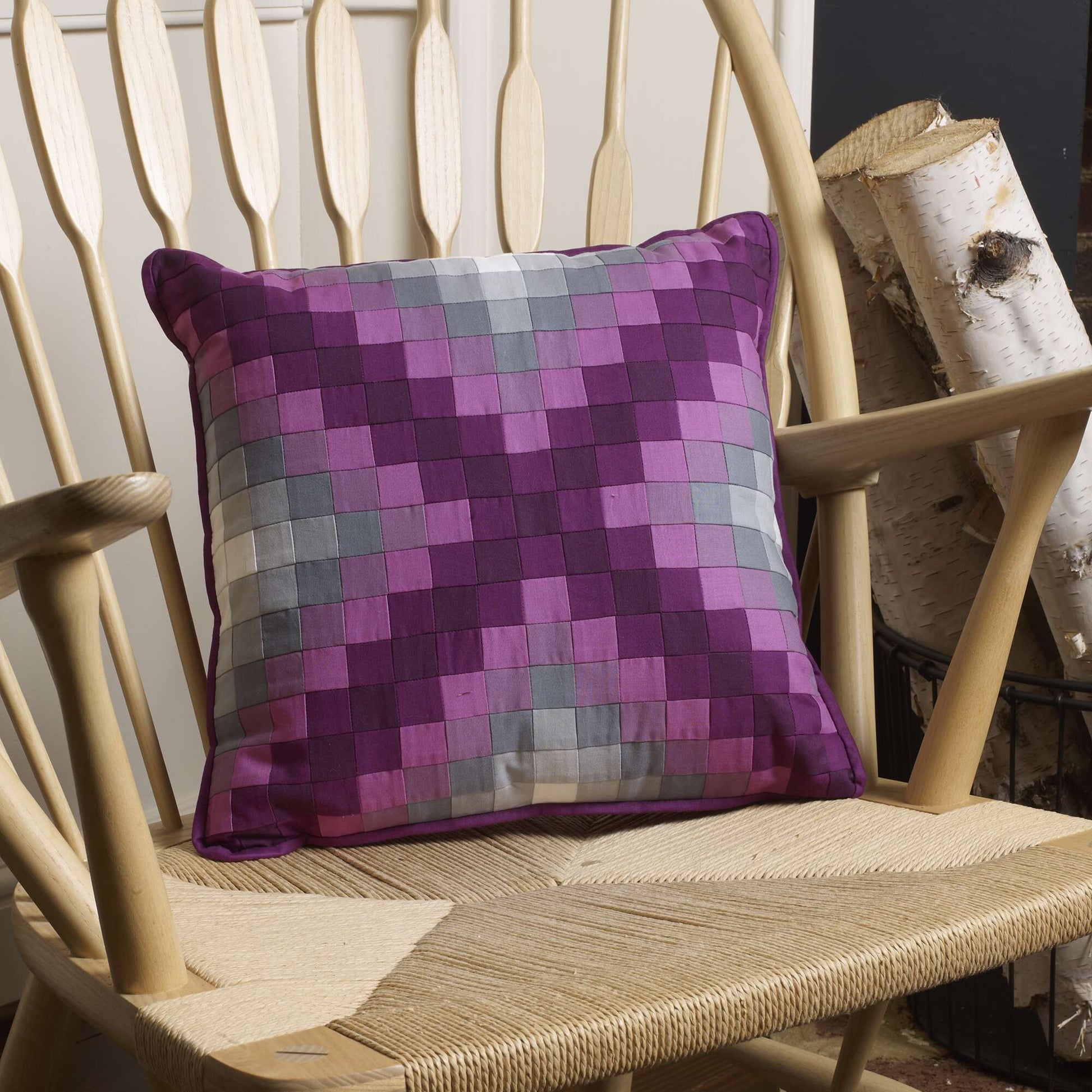 Free Coats & Clark Purple Pieced Pillow Quilting Pattern | Yarnspirations