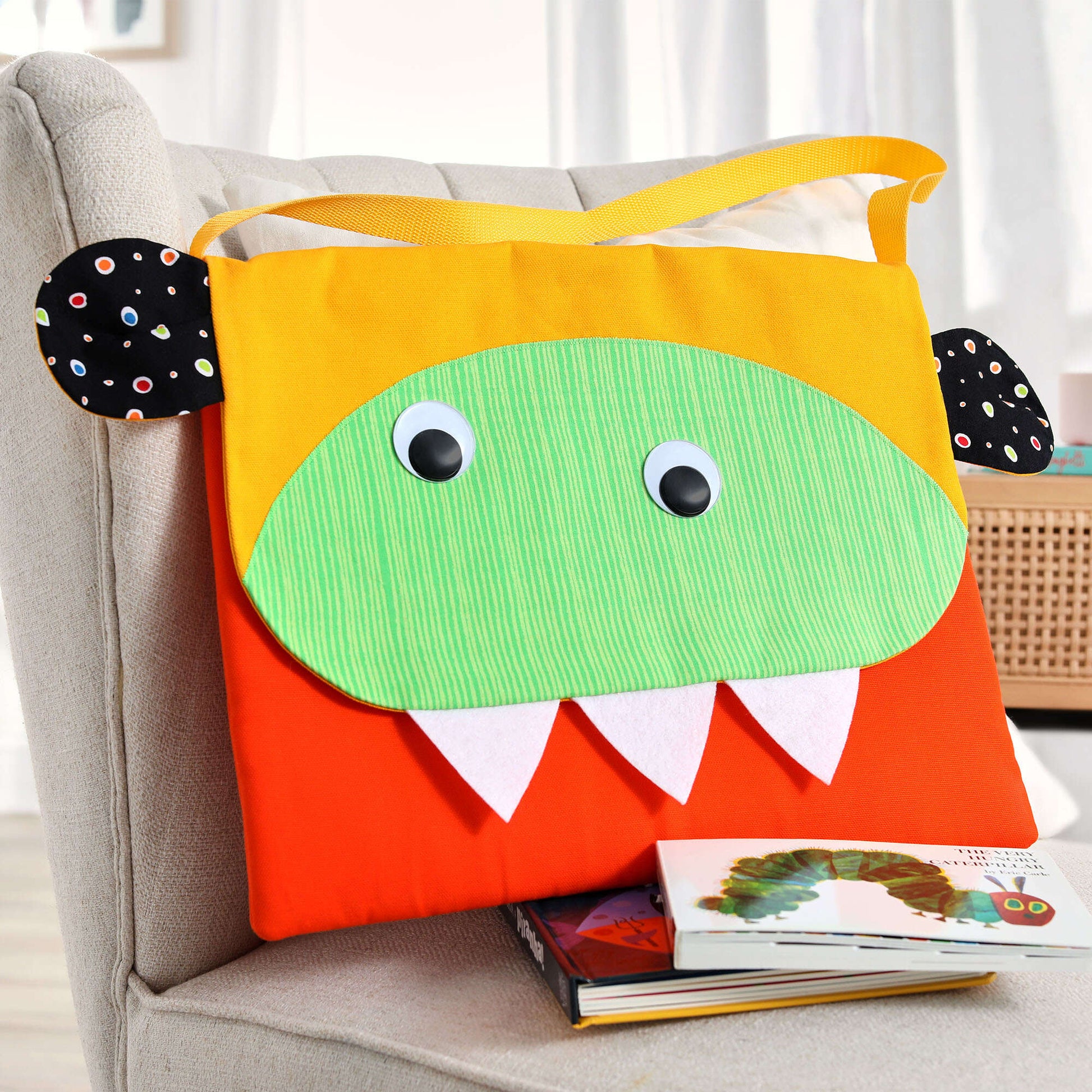Coats & Clark Monster Sleep Over Tote | Yarnspirations