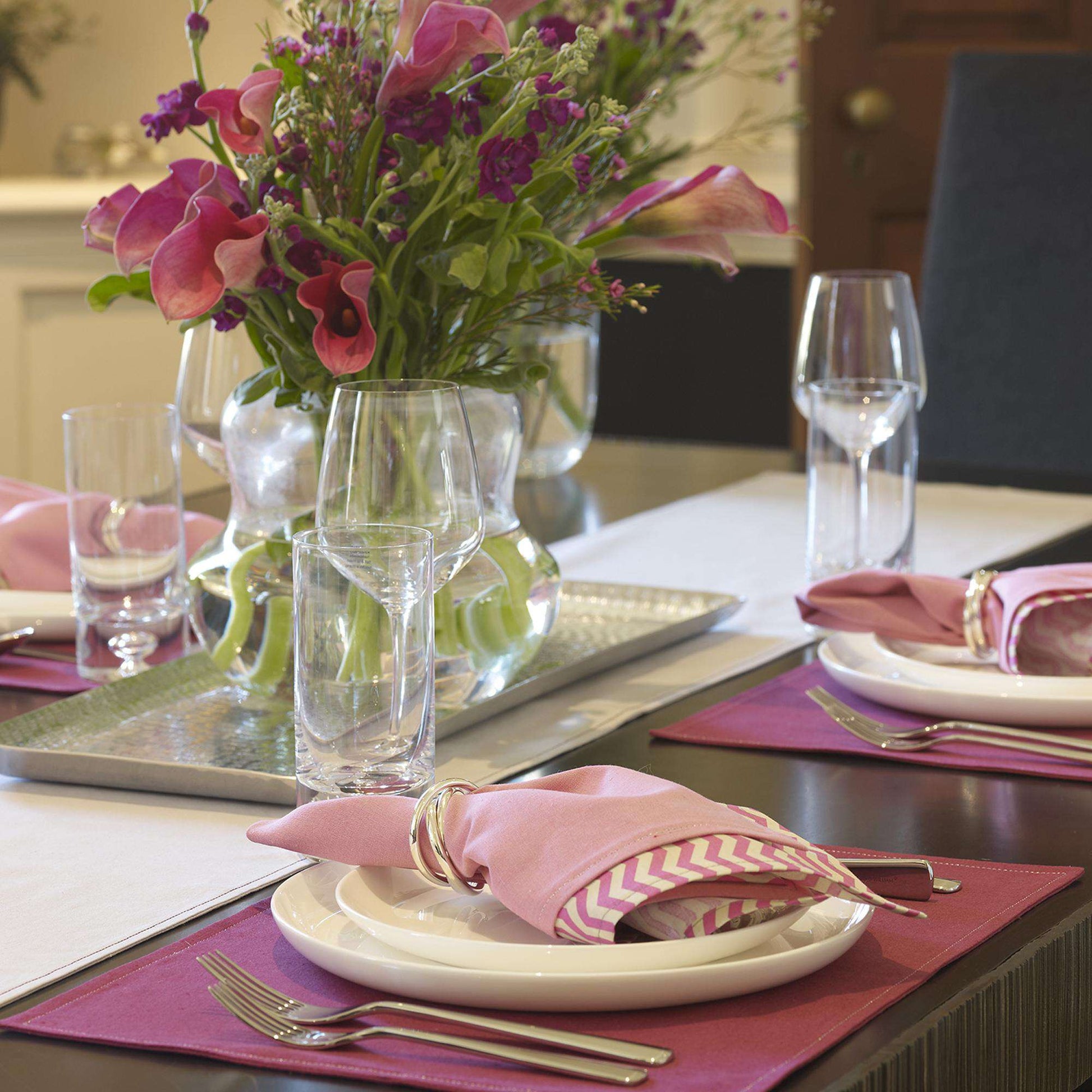 Free Easy Coats & Clark Ladies Luncheon Table Setting Sewing Pattern ...