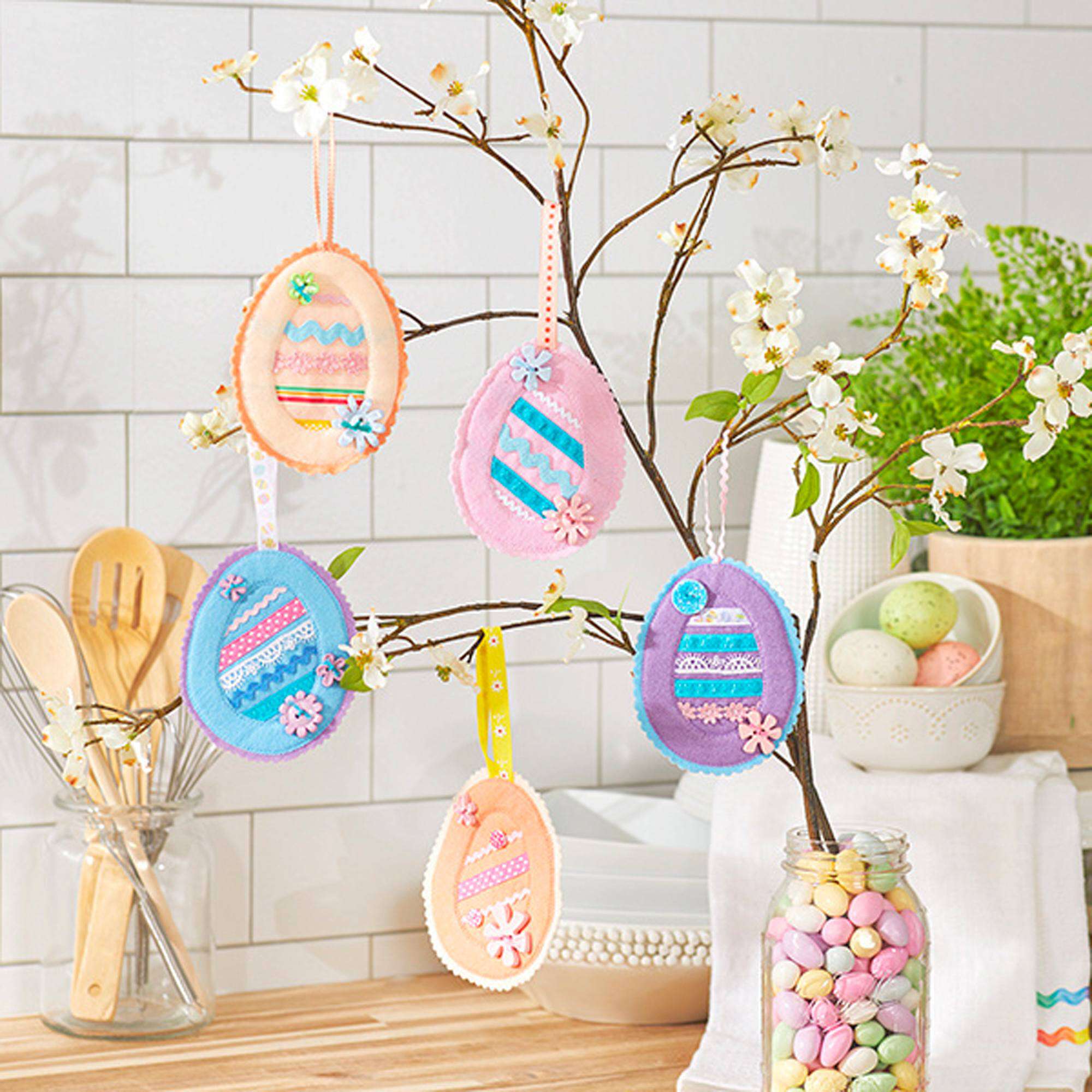 Free Beginner Coats & Clark Easter Egg Ornaments Sewing Pattern ...