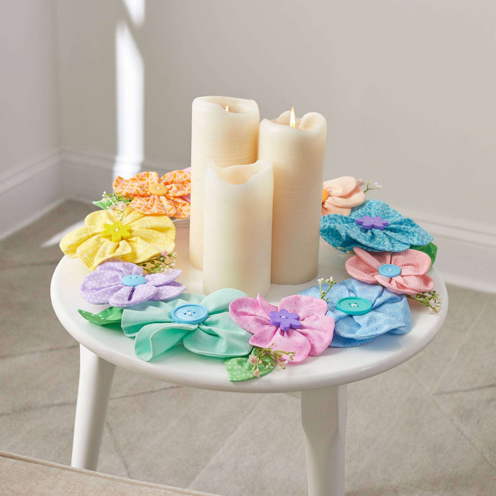 Free Beginner Coats & Clark May Flowers Wreath Sewing Pattern ...