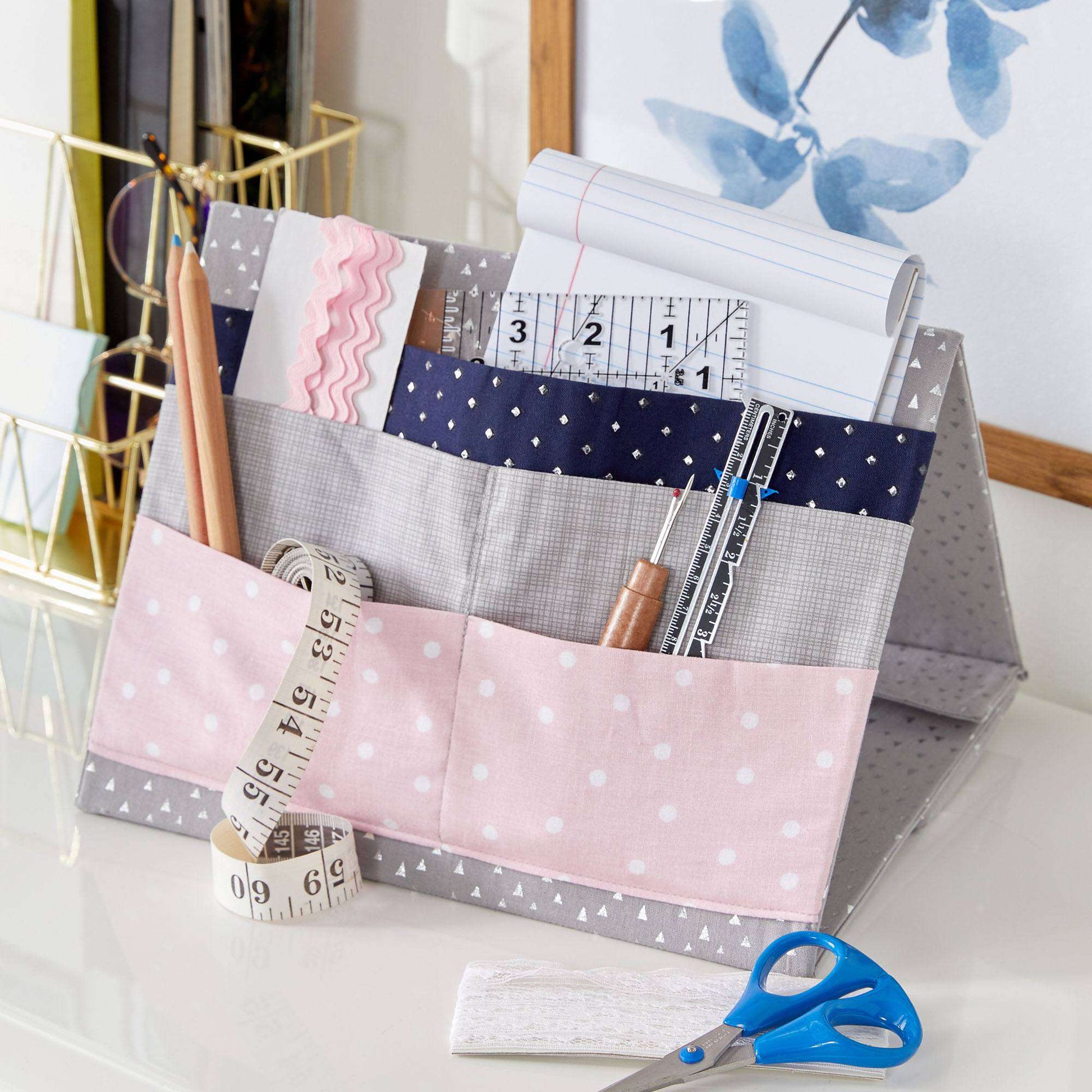 Coats & Clark Desk Caddy | Yarnspirations