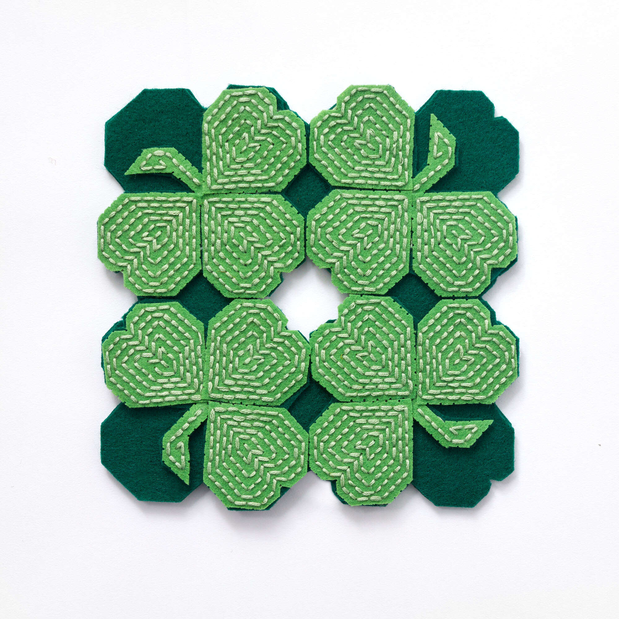 Free Easy Coats & Clark Shamrock Decoration Sewing Pattern | Yarnspirations