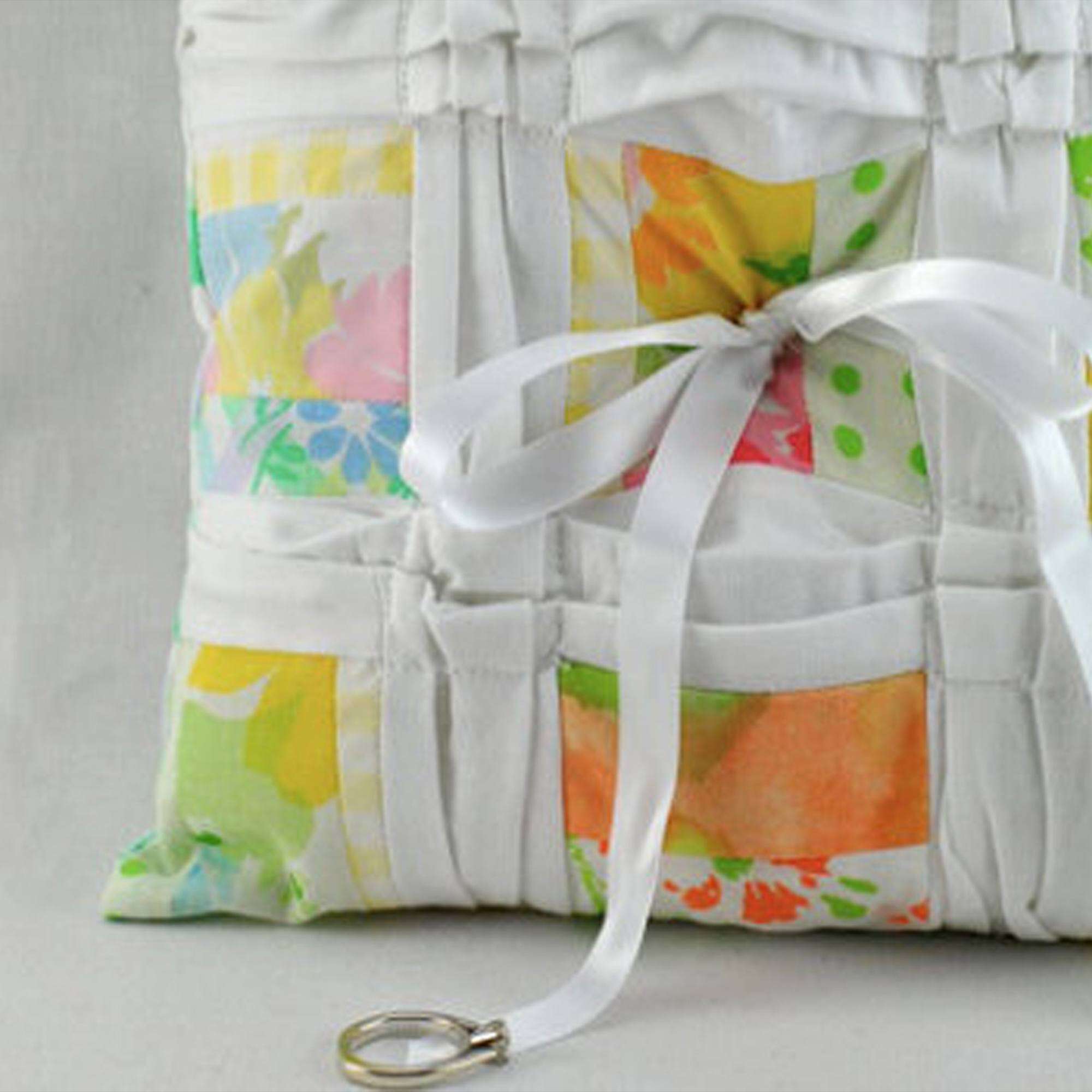 Free Coats & Clark Pleated Sheets Ring Pillow Quilting Pattern ...
