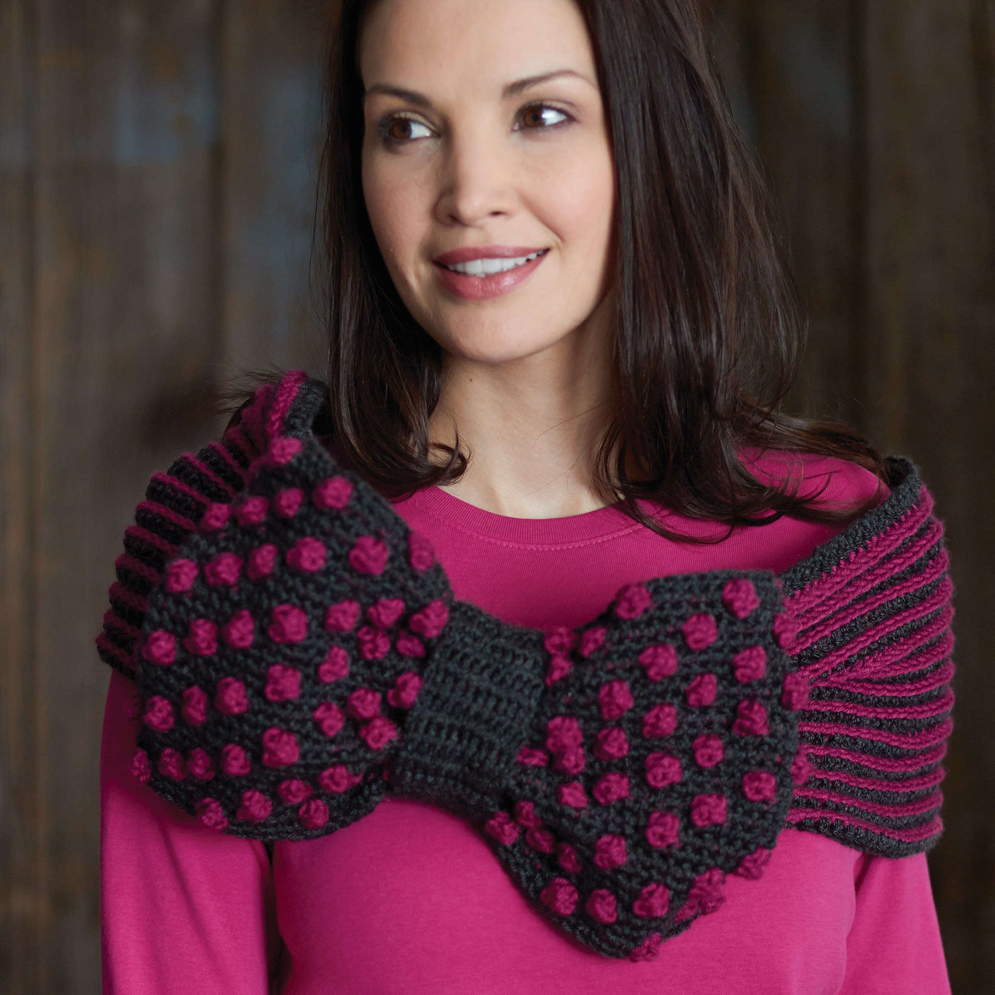 Free Easy Patons Ribbon & Bow Cowl Crochet Pattern | Yarnspirations