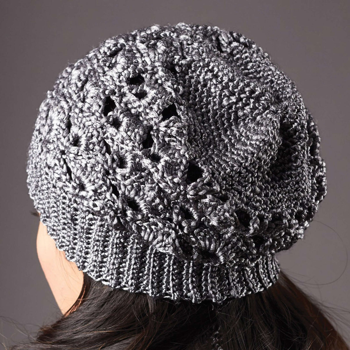 Free Patons Silver Screen Hat & Scarf Set Crochet Pattern | Yarnspirations