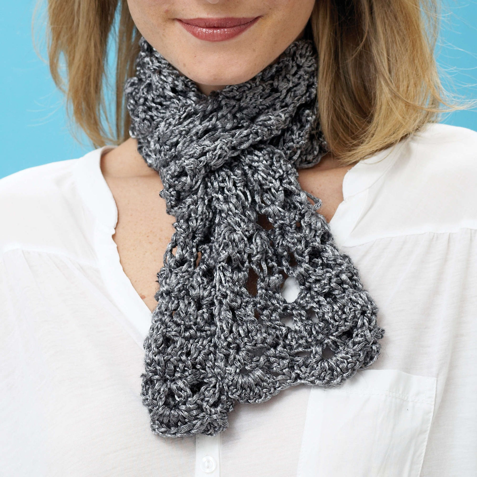 Free Patons Dazzle Scarf Crochet Pattern | Yarnspirations