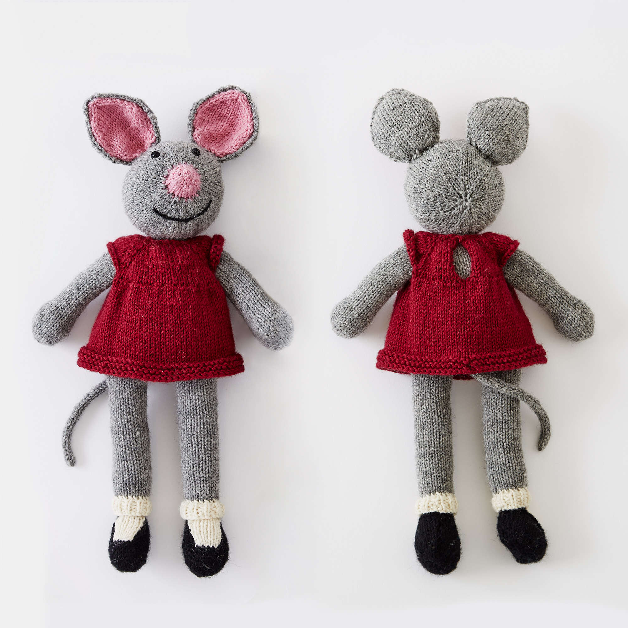 Free Patons Country Mouse Doll Knitting Pattern | Yarnspirations
