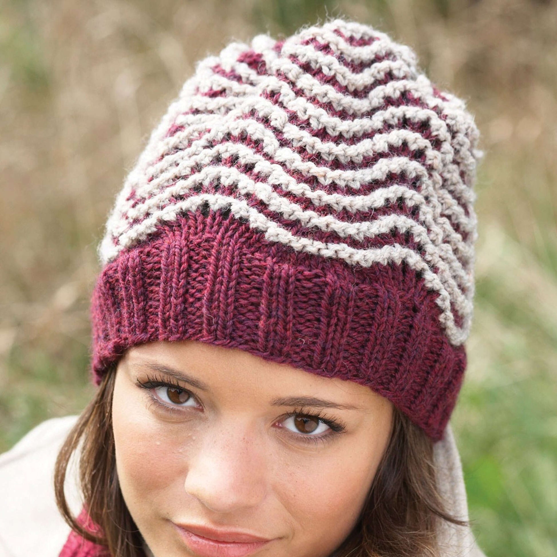 Free Patons Ripple Hat Knitting Pattern | Yarnspirations