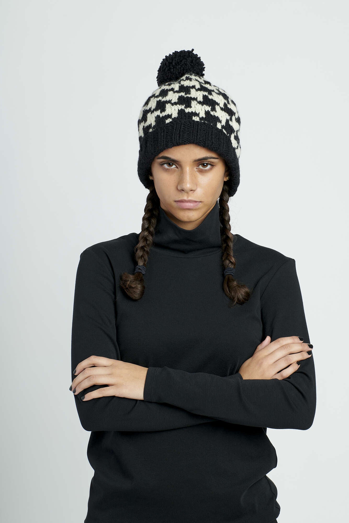 Free Patons Send In the Hounds(Tooth!) Hat Knitting Pattern ...