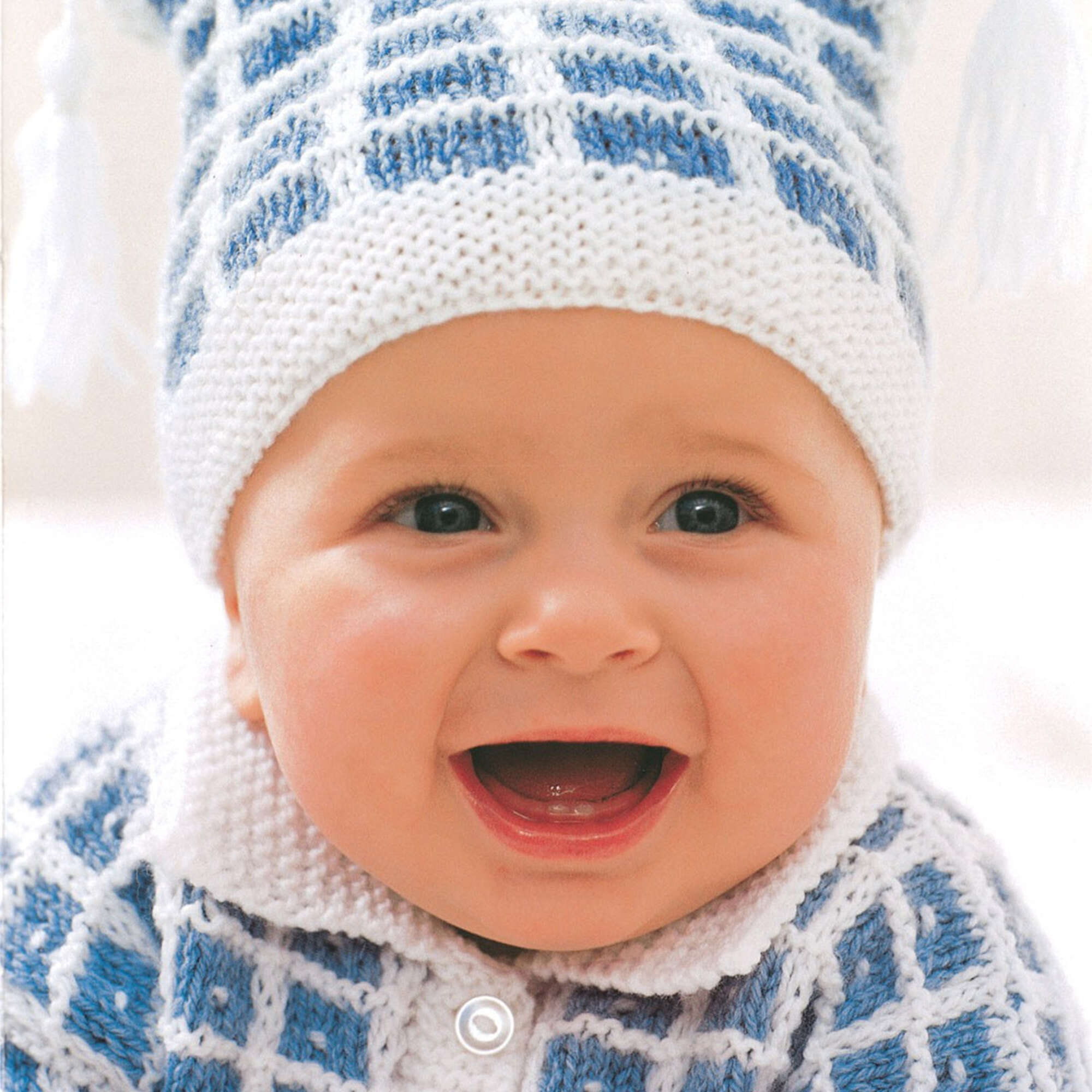 Free Patons Check Stitch Set Knitting Pattern | Yarnspirations