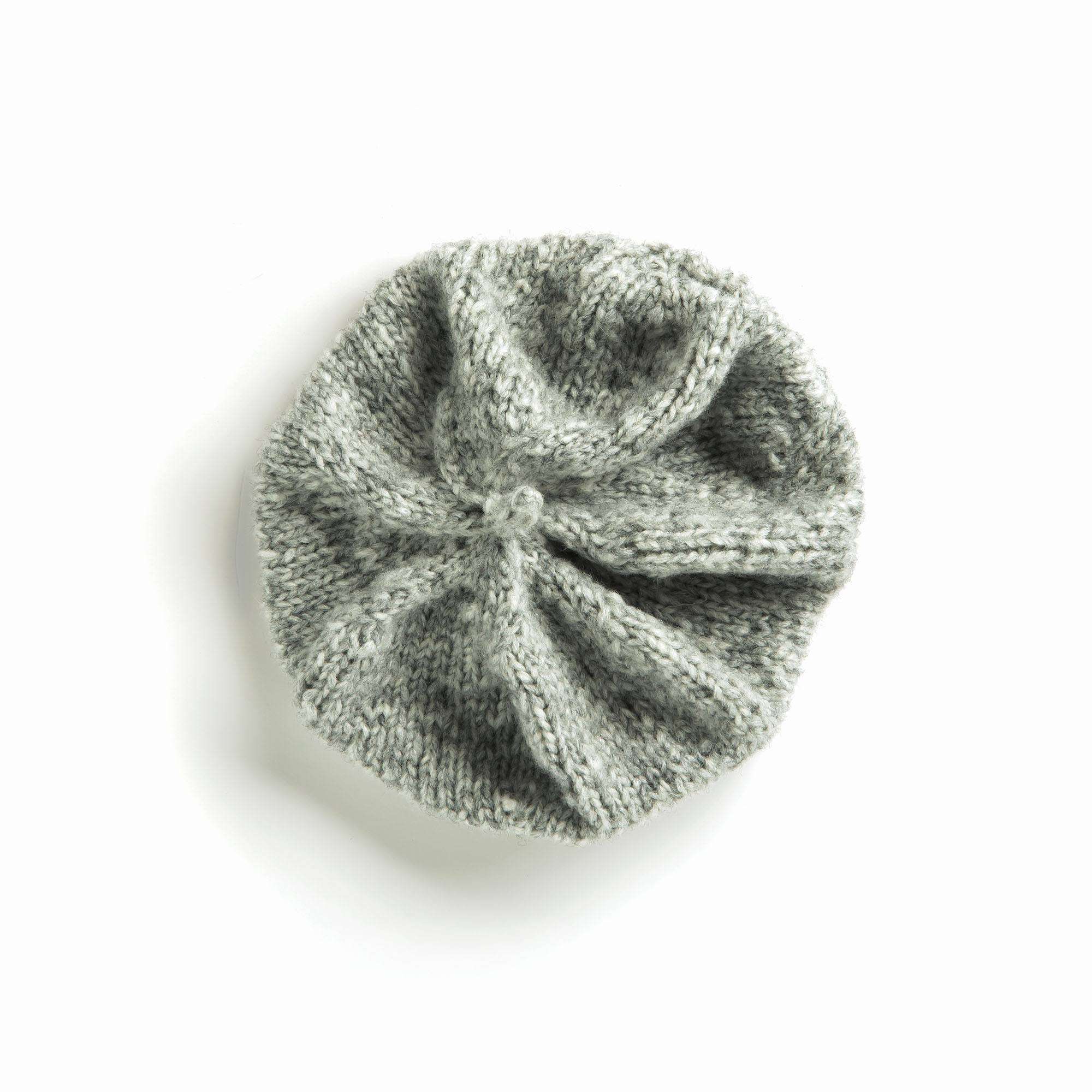 Free Easy Patons Breezy Beret Knitting Pattern | Yarnspirations