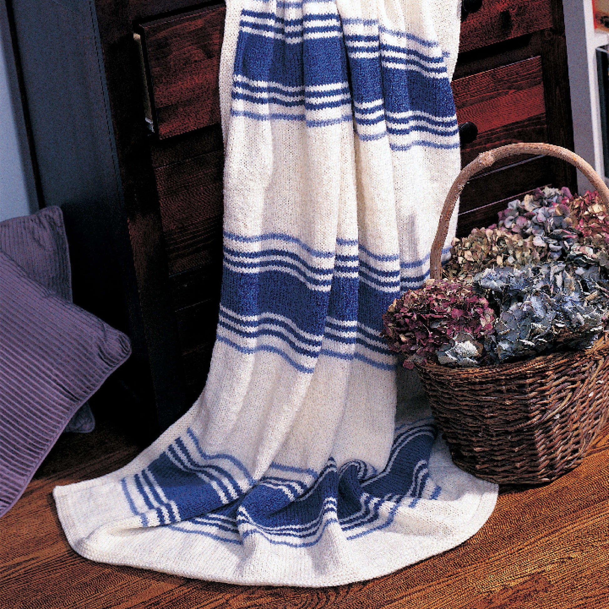 Free Easy Patons Fresh Stripes Knitting Pattern | Yarnspirations