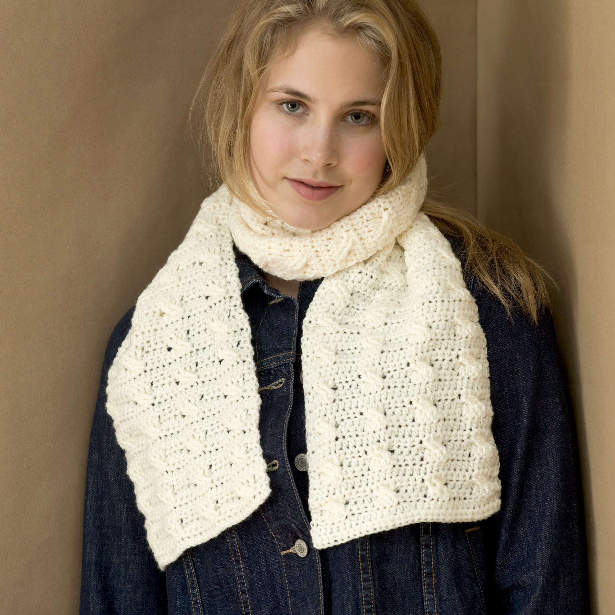 Free Easy Red Heart Cable Scarf Crochet Pattern | Yarnspirations