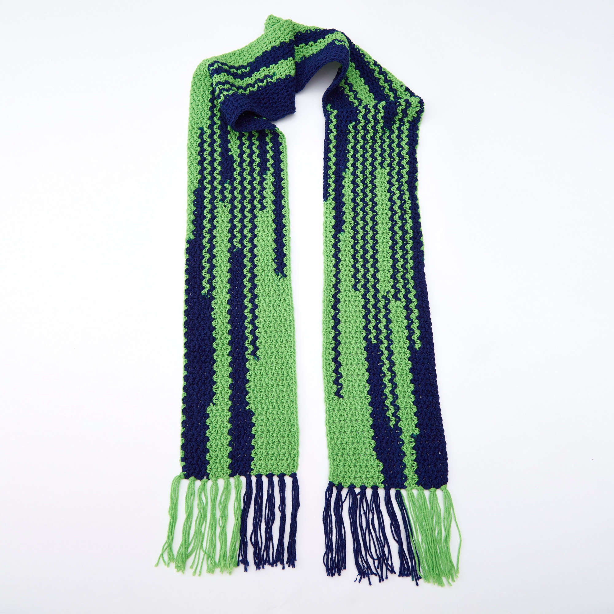 Free Easy Red Heart Touchdown Scarf Crochet Pattern | Yarnspirations