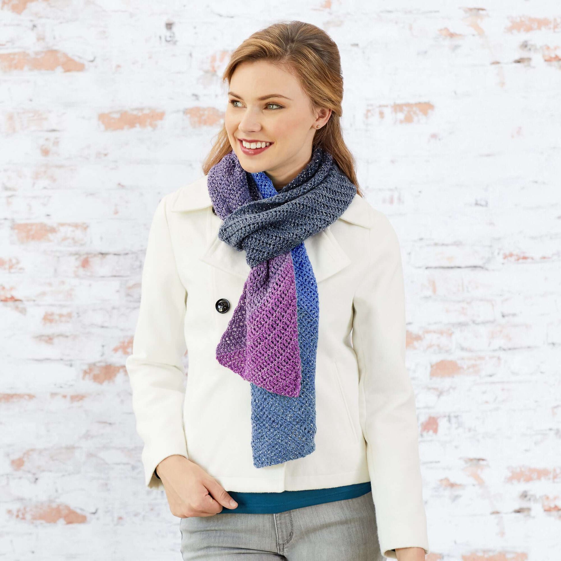 Free Easy Red Heart Gradient Sparkle Scarf Crochet Pattern | Yarnspirations