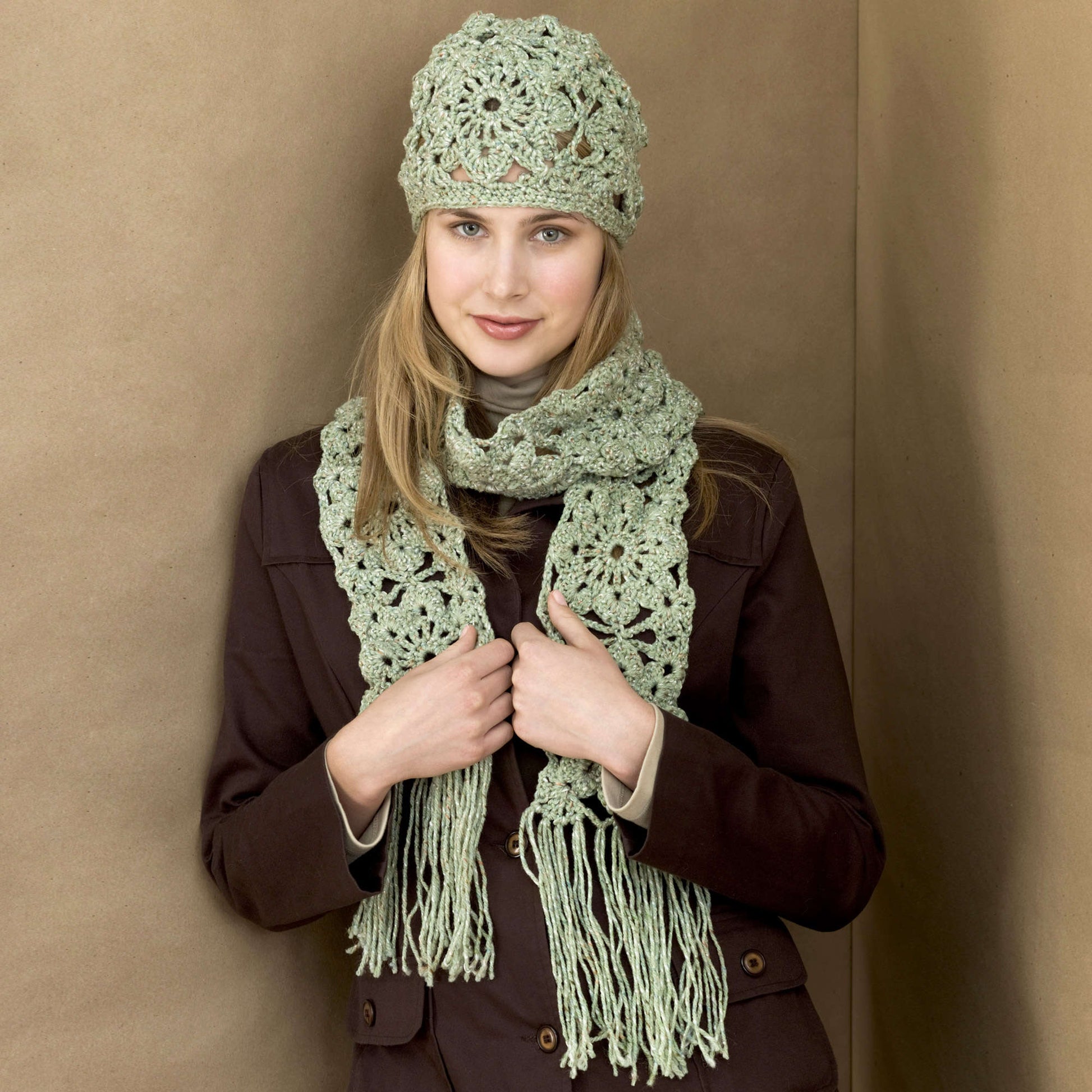 Free Red Heart Squares Hat & Scarf Crochet Pattern | Yarnspirations