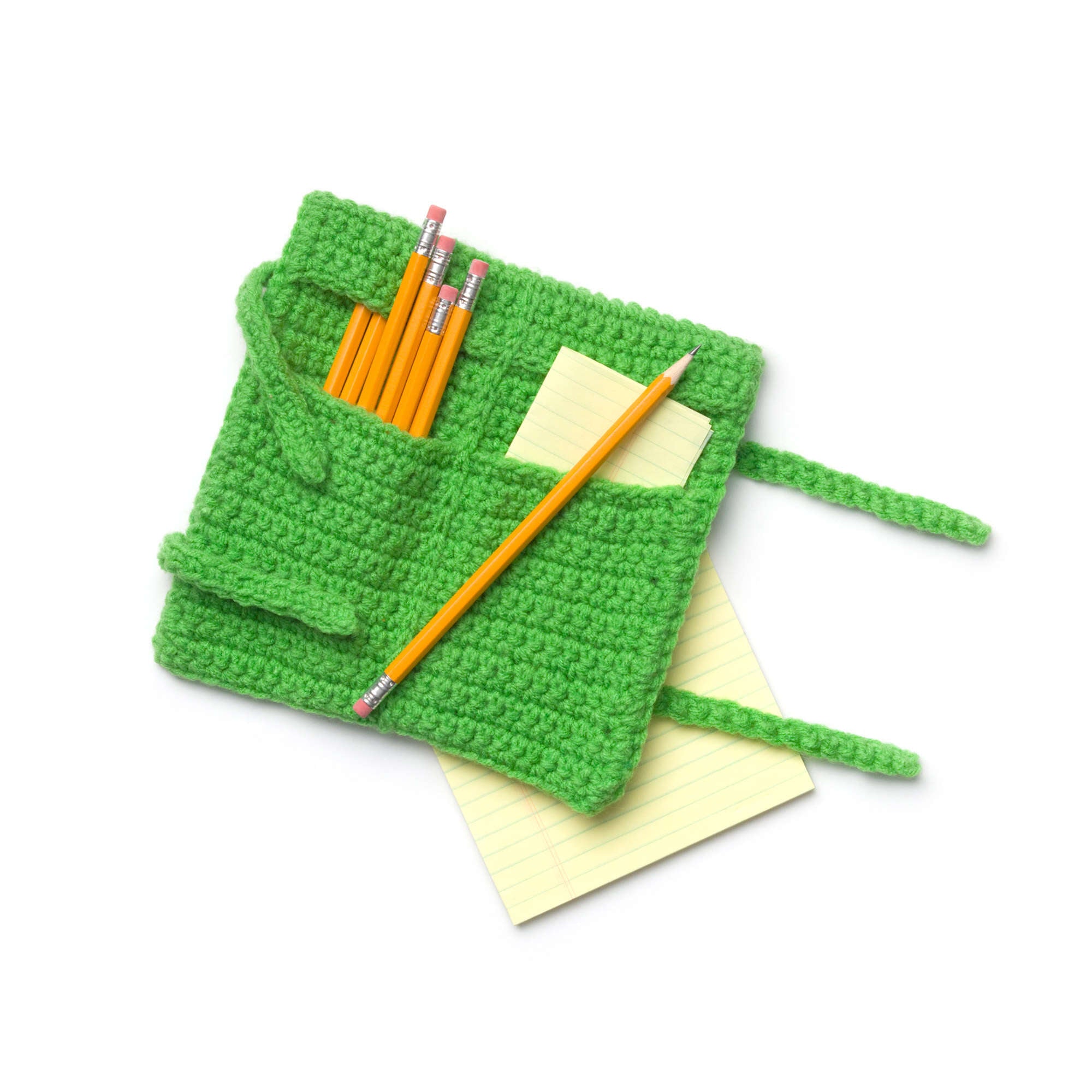 Free Easy Red Heart Roll-Up Pencil Case Crochet Pattern | Yarnspirations